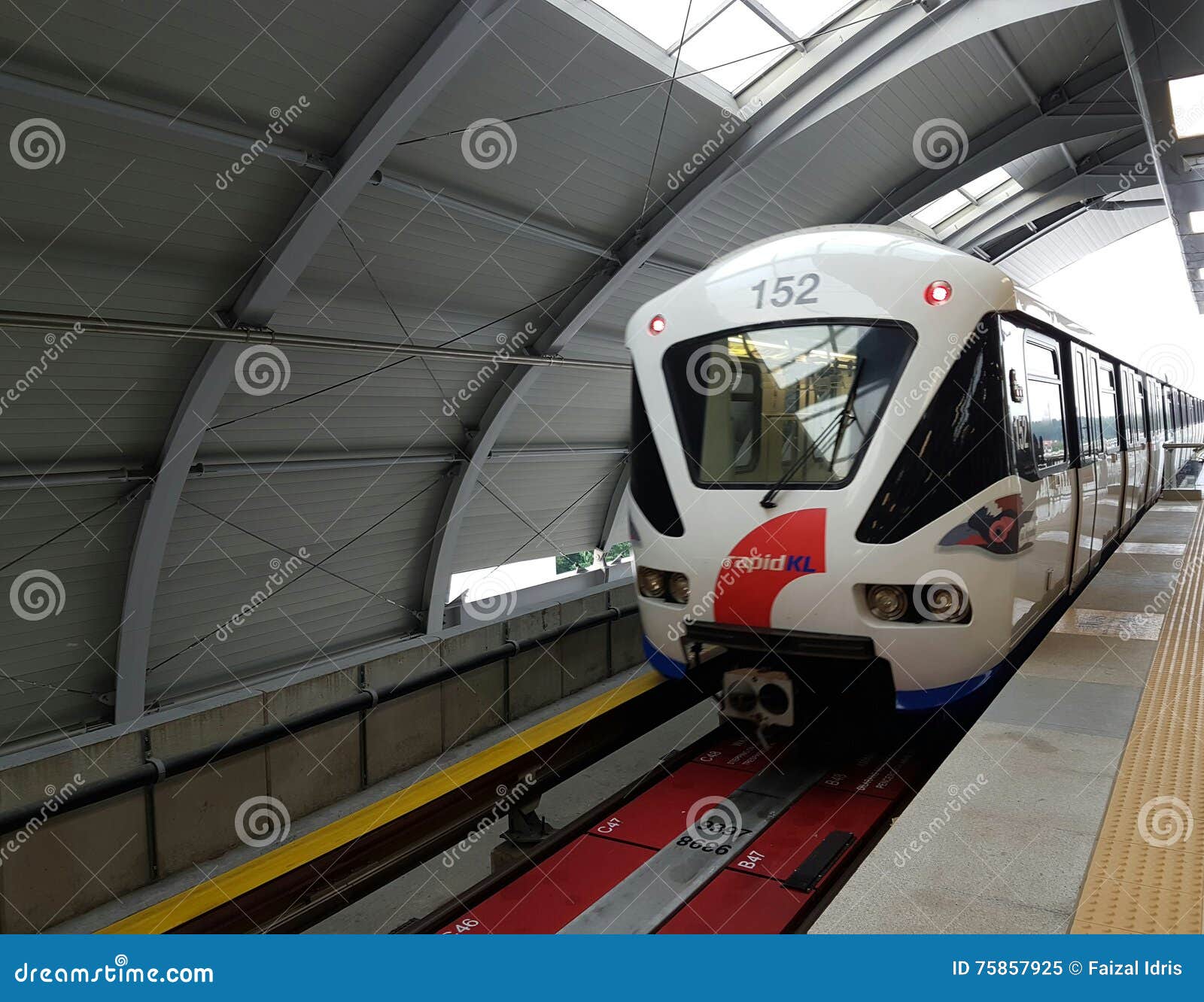 LRT Train editorial image. Image of station, vehicle - 75857925