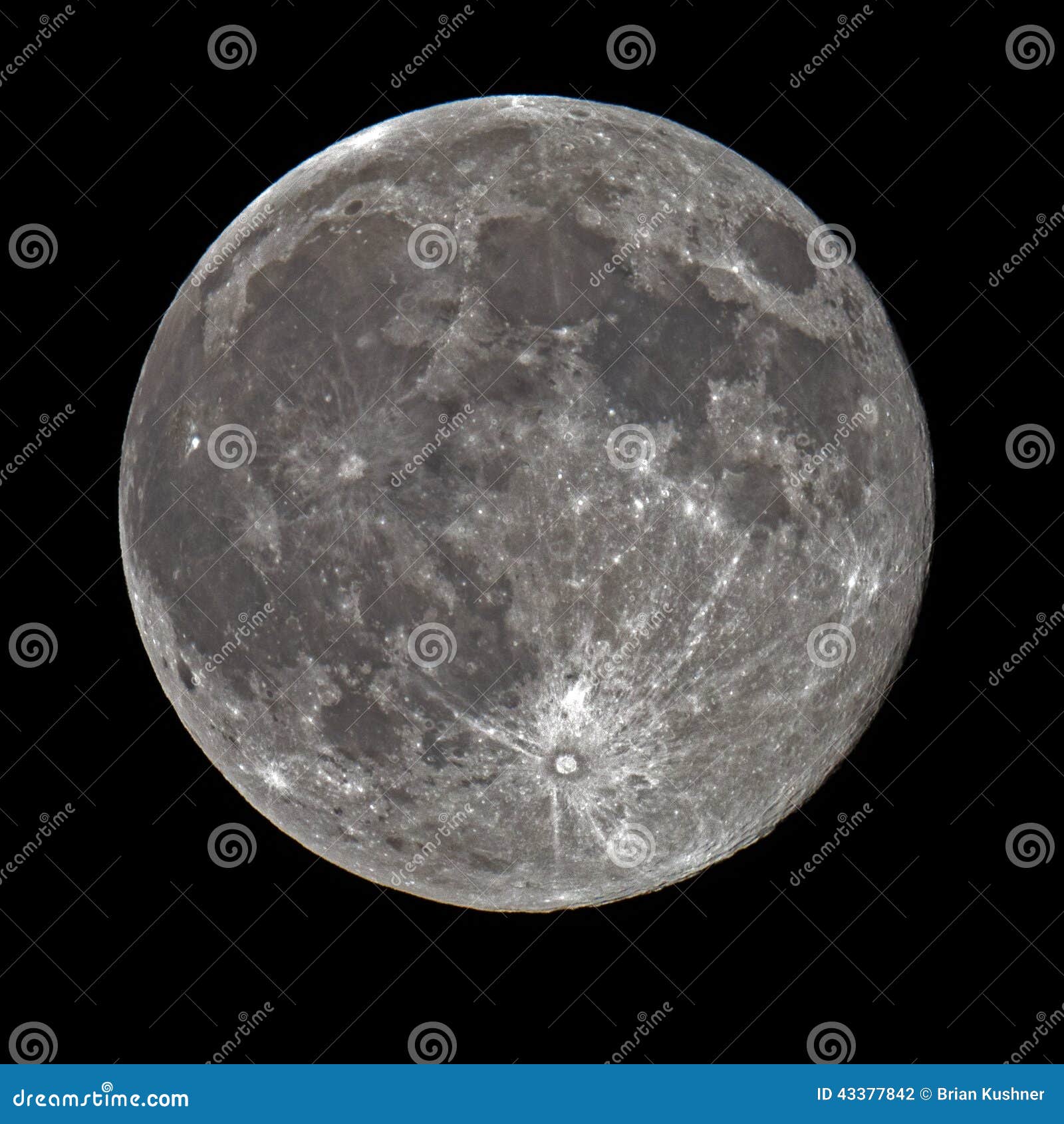 Lua cheia super foto de stock. Imagem de terra, completamente - 43377842