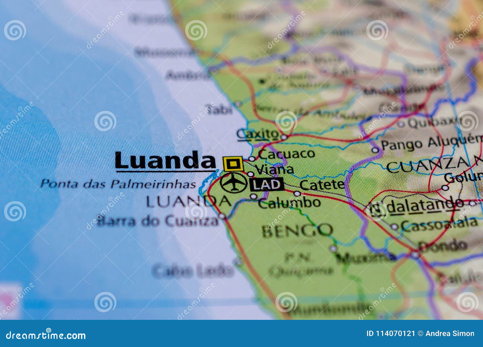 Luanda no mapa imagem de stock. Imagem de aeroporto - 114070121