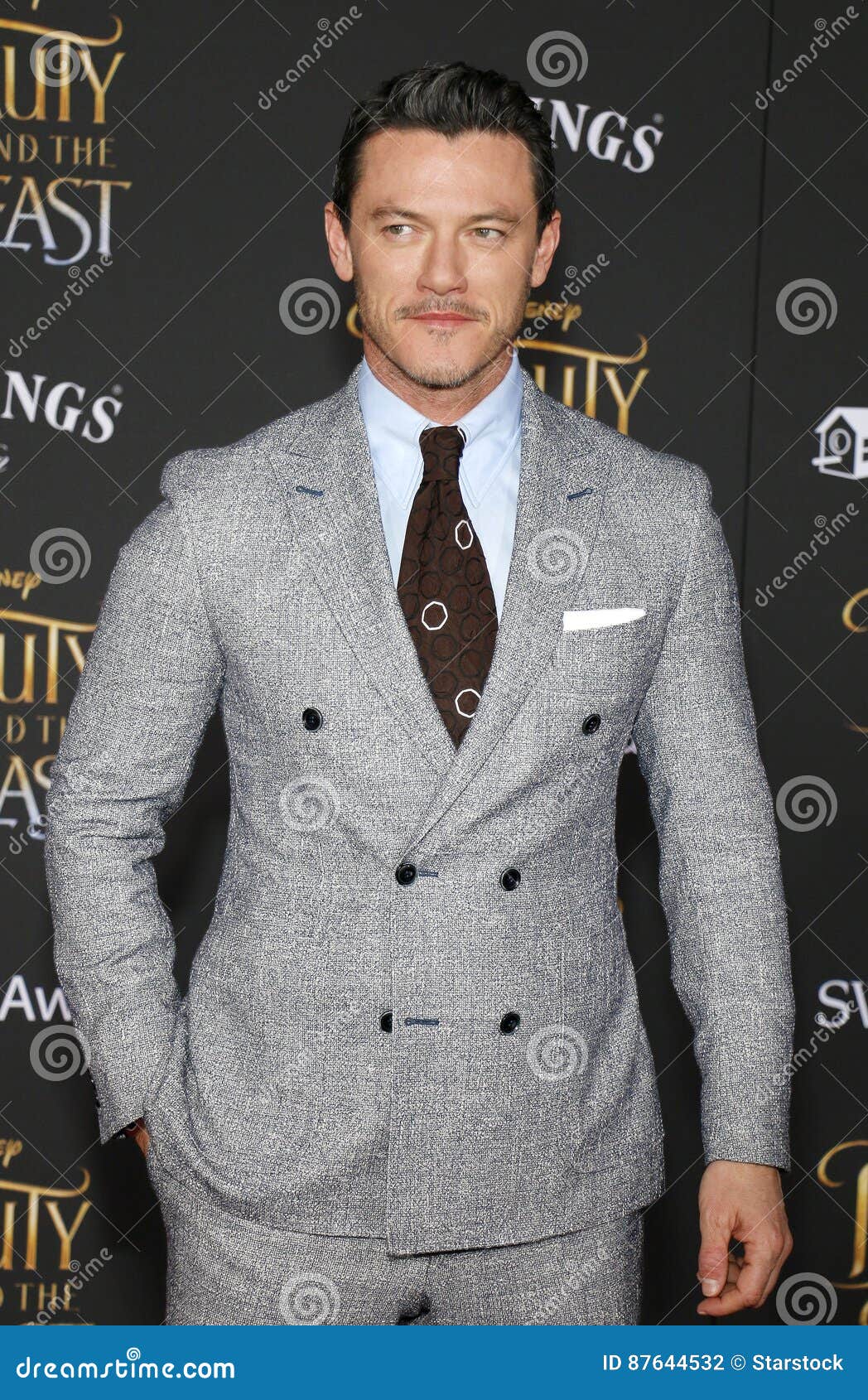 Lucas Evans fotografía editorial. Imagen de cine, hospitalidad - 87644532