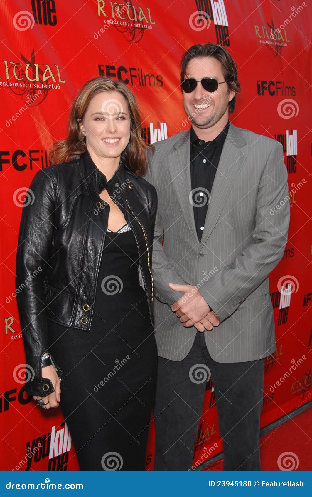 Lucas Wilson, Tea Leoni imagen editorial. Imagen de matanza - 23945180