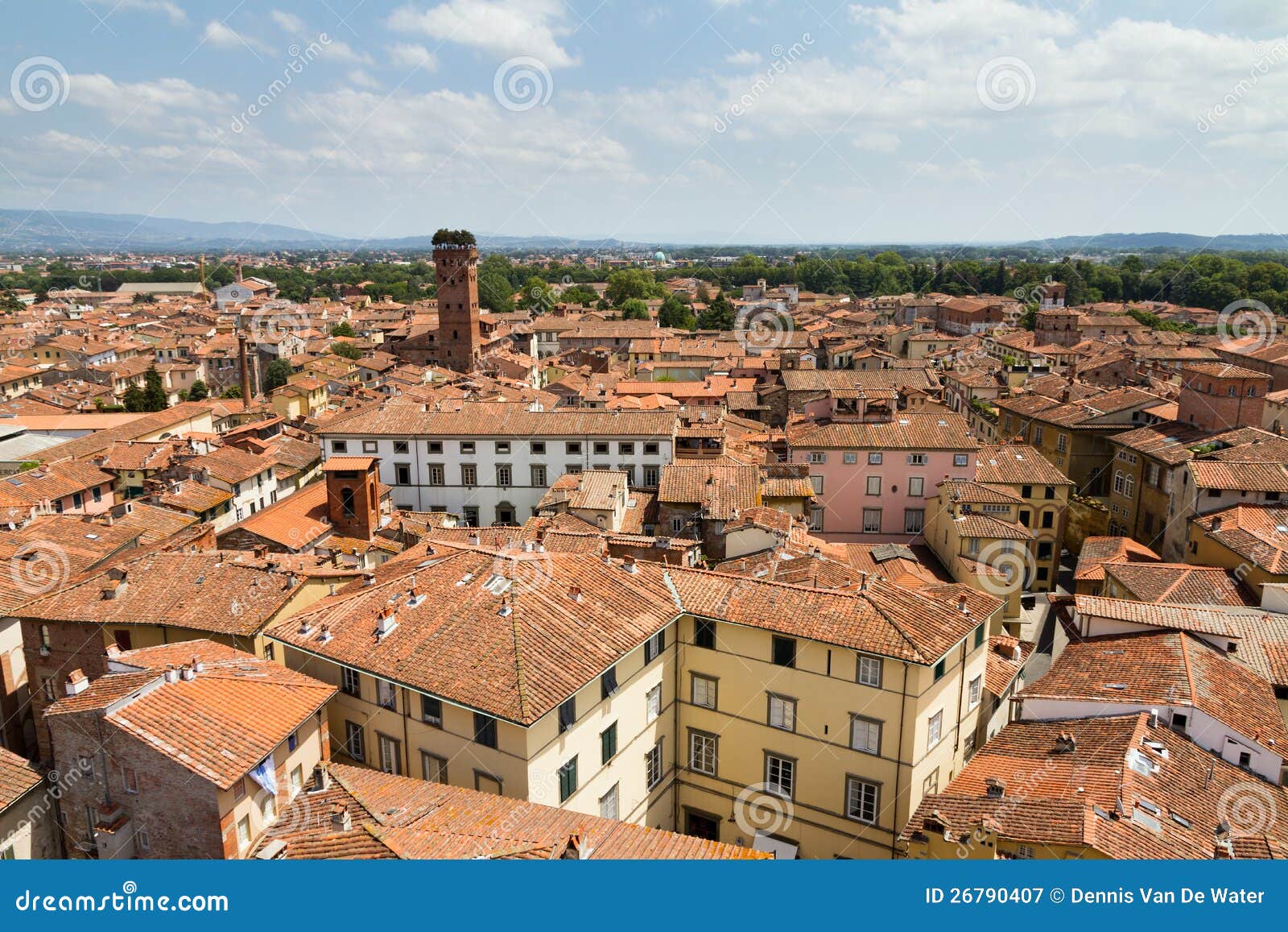 Lucca Guinigi tower view stock image. Image of tourist - 26790407