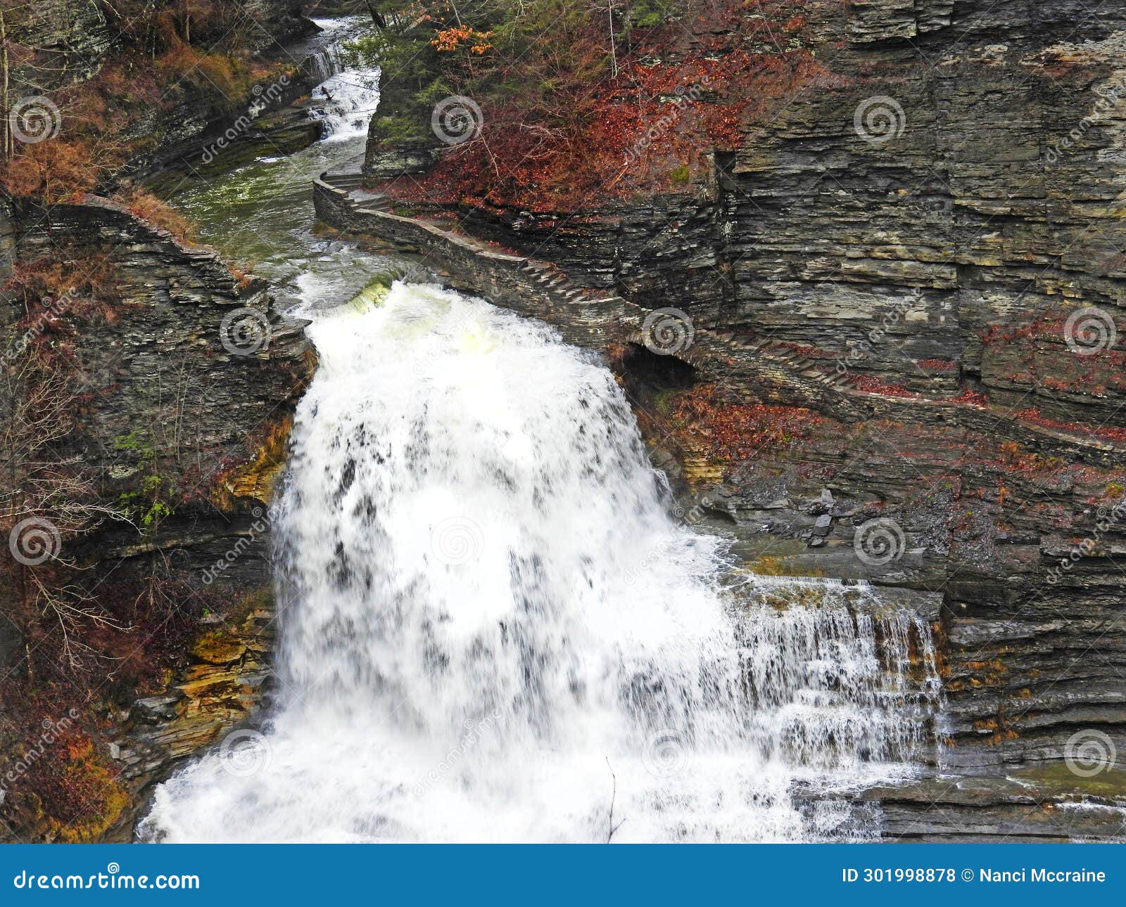 Lucifer Falls At The Robert H. Treman State Park Royalty-Free Stock Photography | CartoonDealer ...