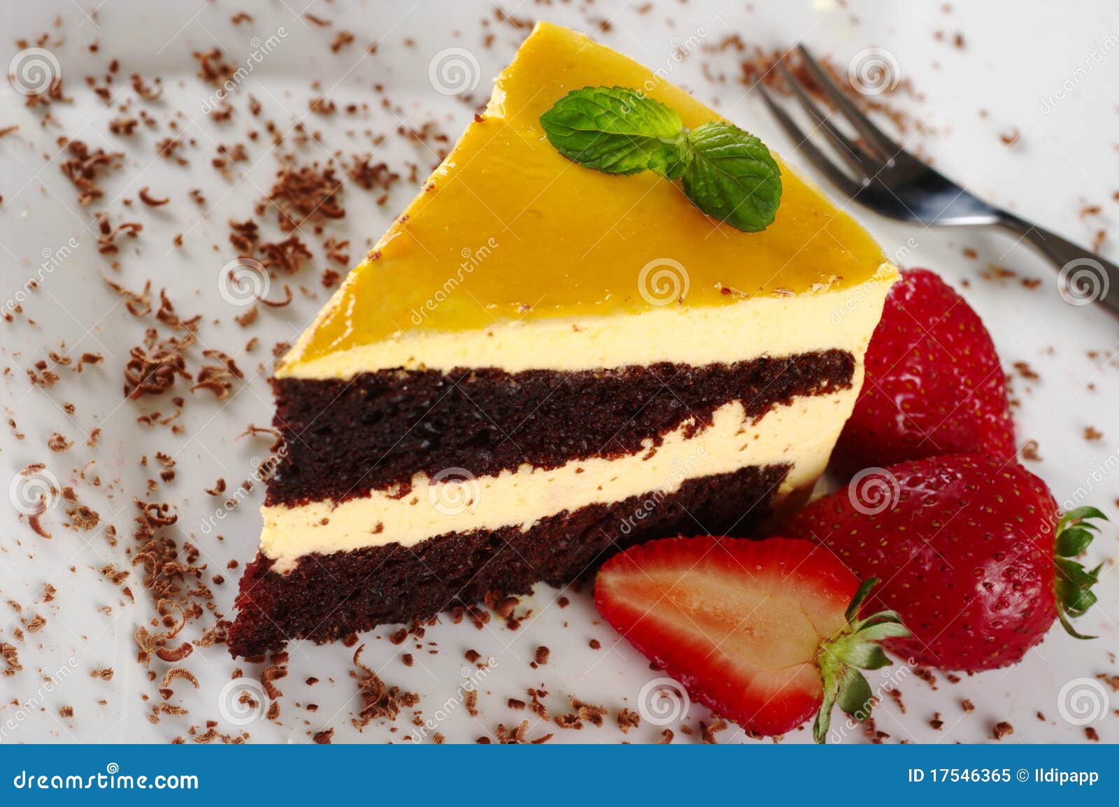 Lucuma Cake with Strawberry Stock Image - Image of cake, dessert: 17546365