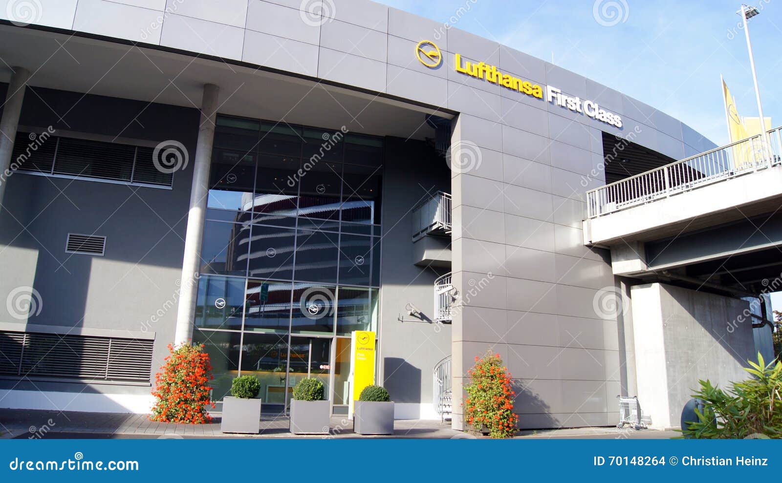 Lufthansa First Class Terminal in Frankfurt Editorial Stock Image ...