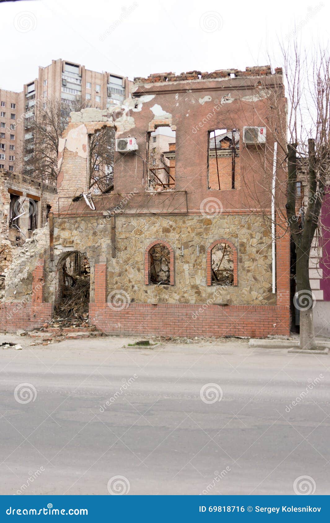 LUGANSK ,UKRAINE - MARCH 25, 2016: the Destroyed Building after a ...