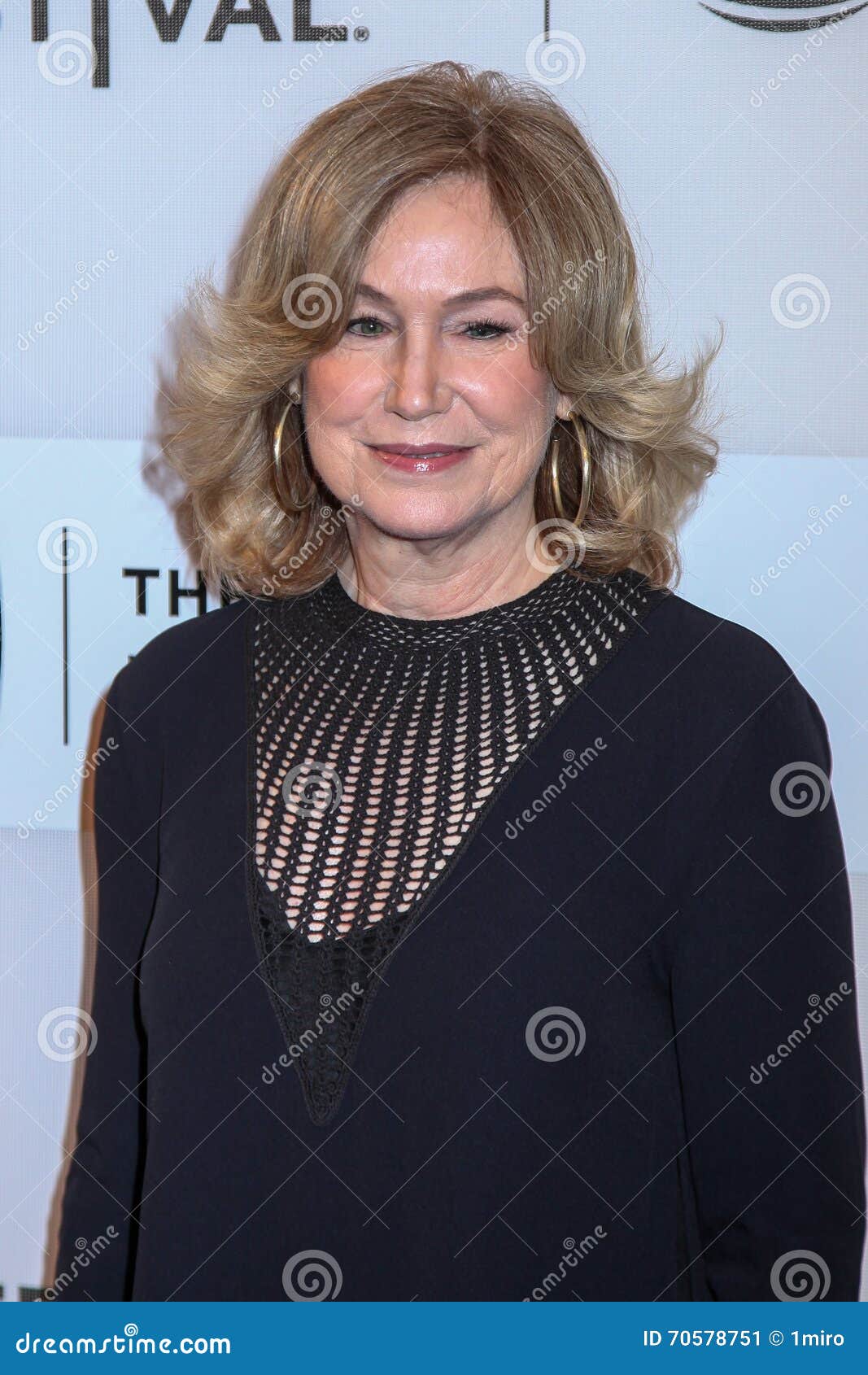 Lugar de Maria Kay foto editorial. Imagen de actriz, rojo - 70578751