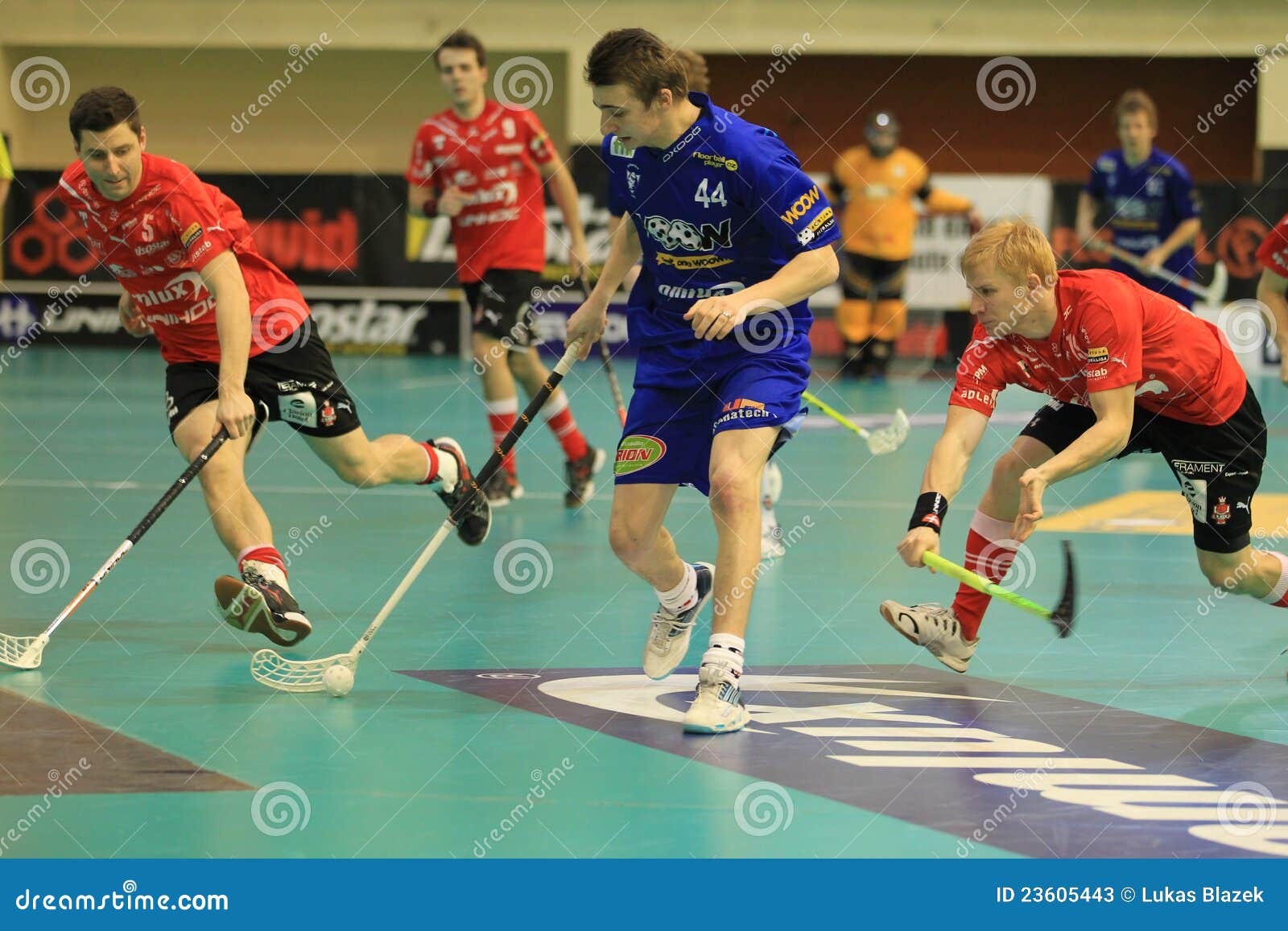 Lukas Hajek - floorball foto de archivo editorial. Imagen de jugador ...