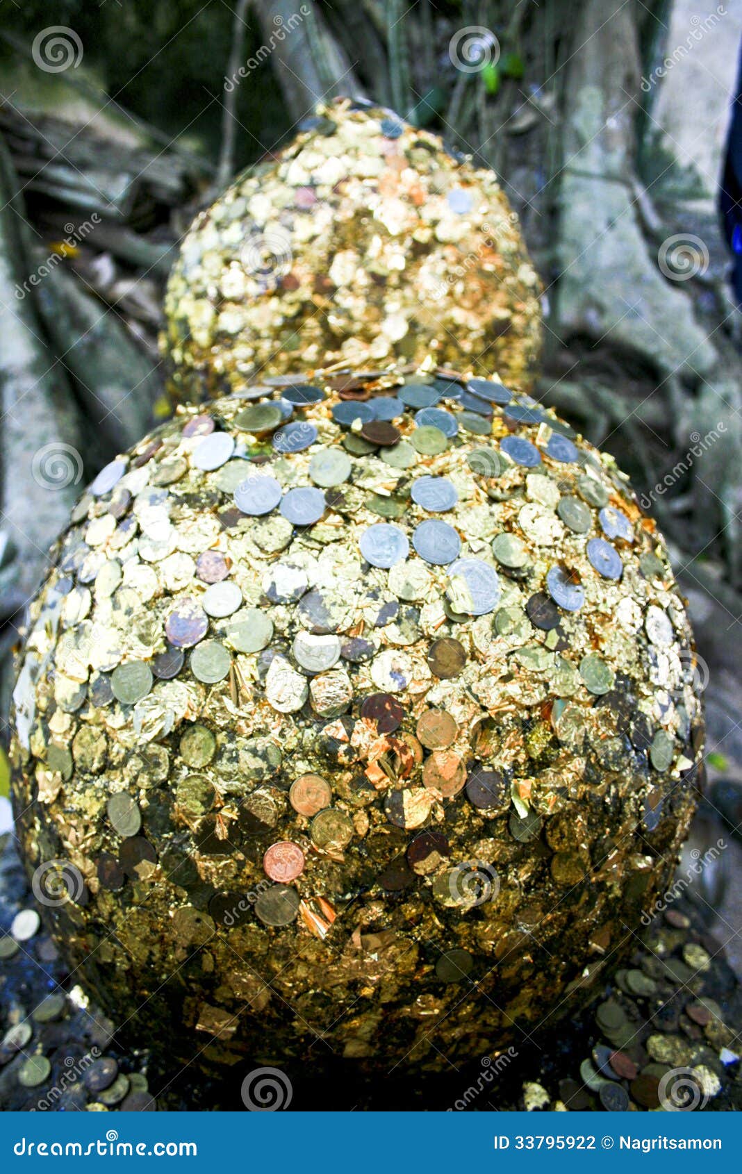 Luknimit stock photo. Image of decor, oriental, gold - 33795922