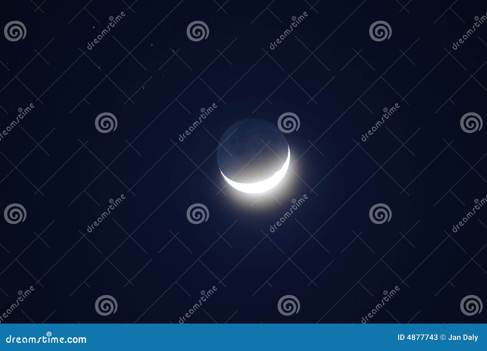 Luna crescent imagen de archivo. Imagen de fondo, noche - 4877743