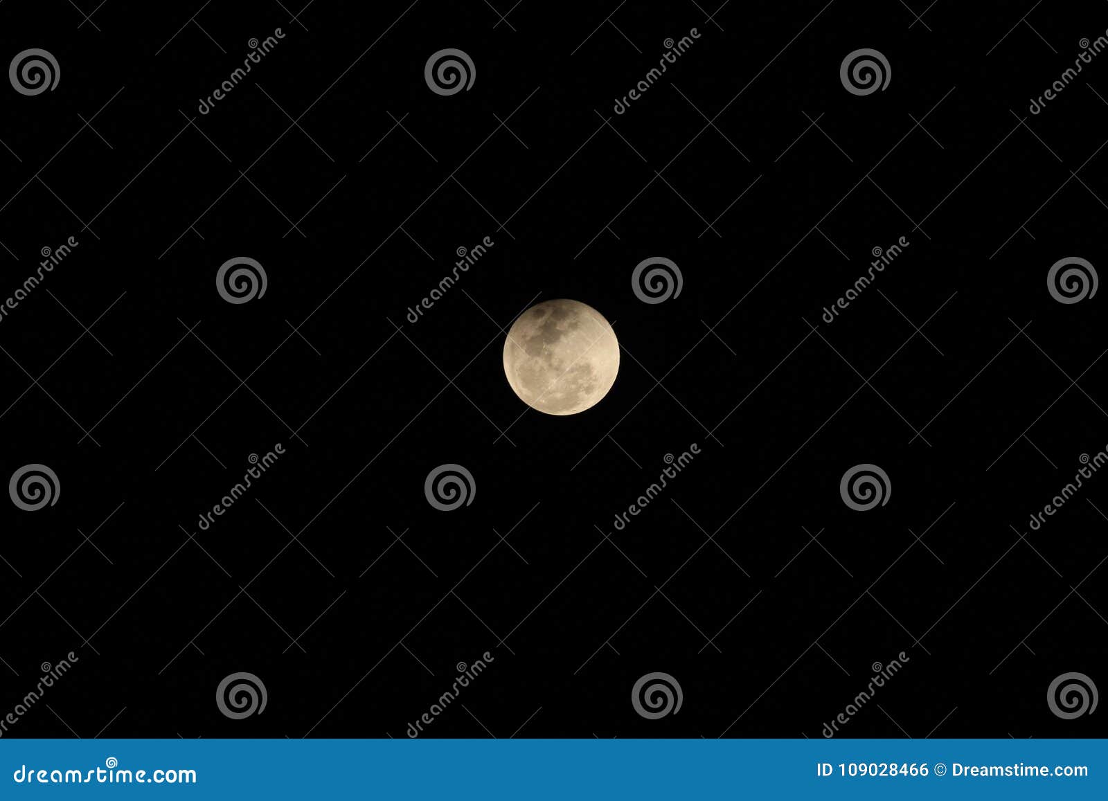Luna - Rey De Nuestra Noche Foto de archivo - Imagen de nuestro, vista ...