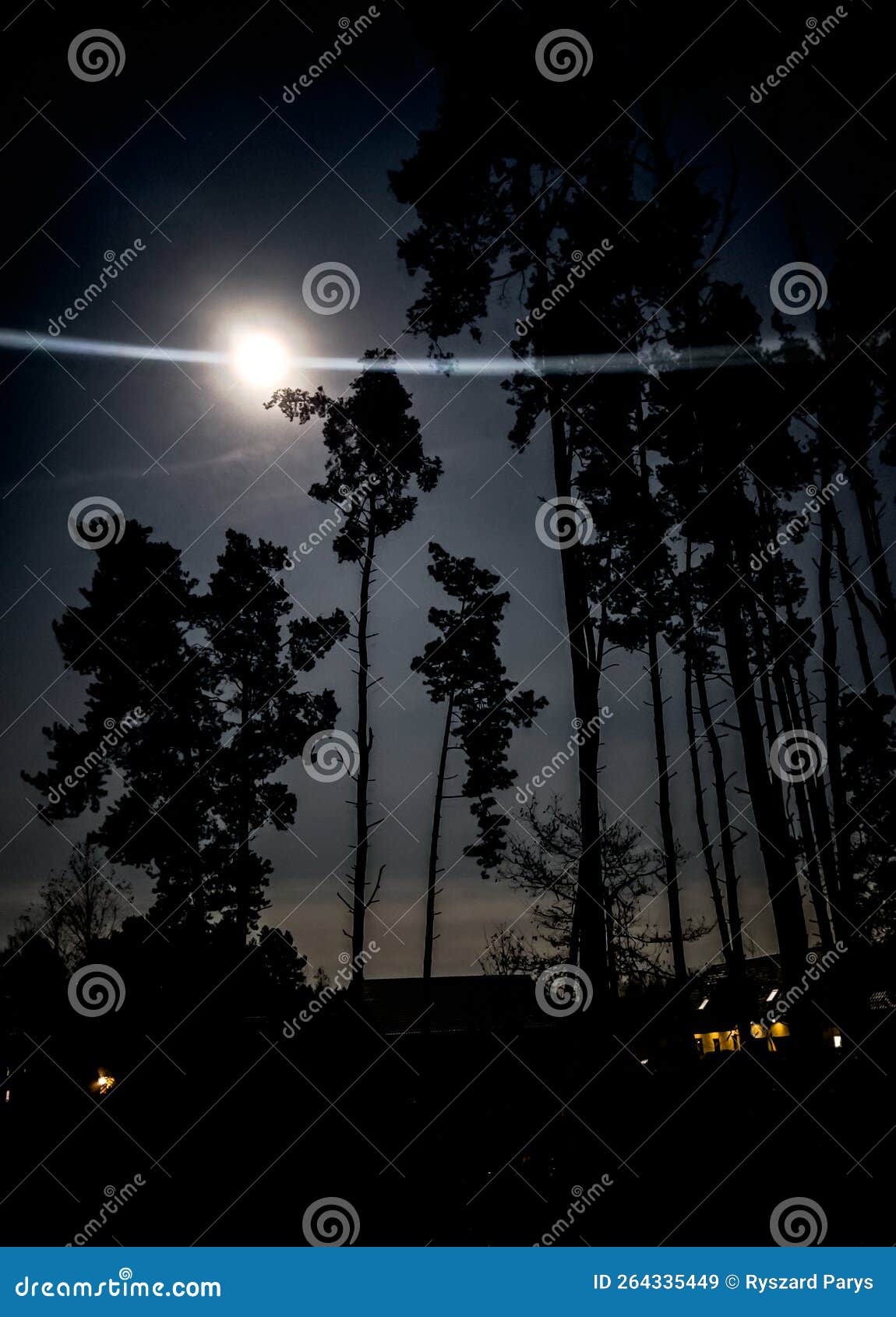 Lunar Corona ,Halo Optical Phenomenon Stock Image - Image of nature ...