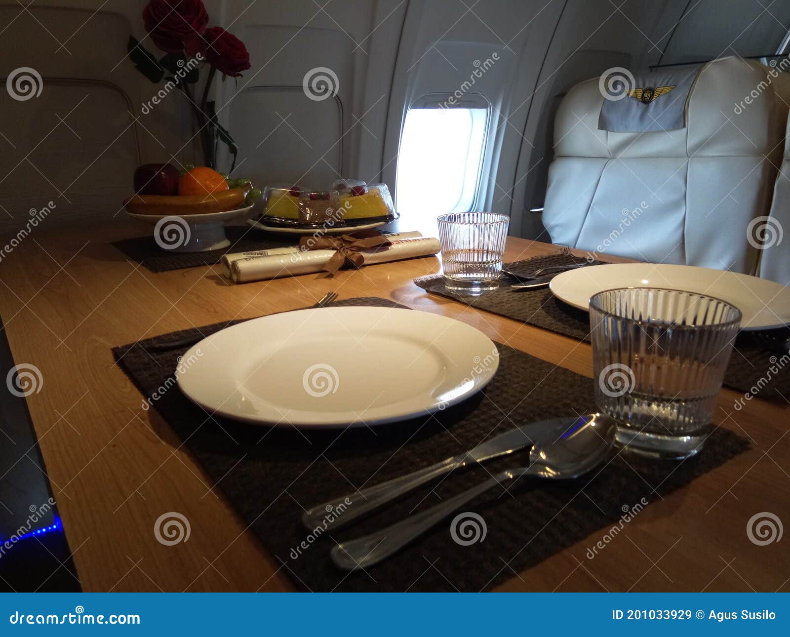 Table lunch airplane editorial stock image. Image of airplane - 201033929