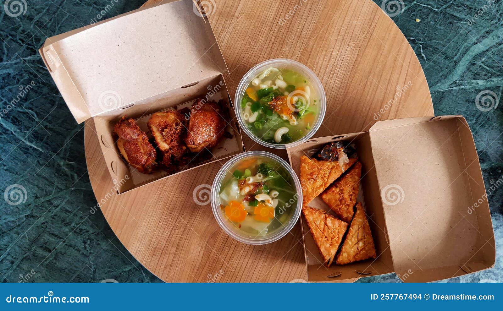 Lunch Box, Soup Fried Chicken and Tempes Stock Photo - Image of fried ...