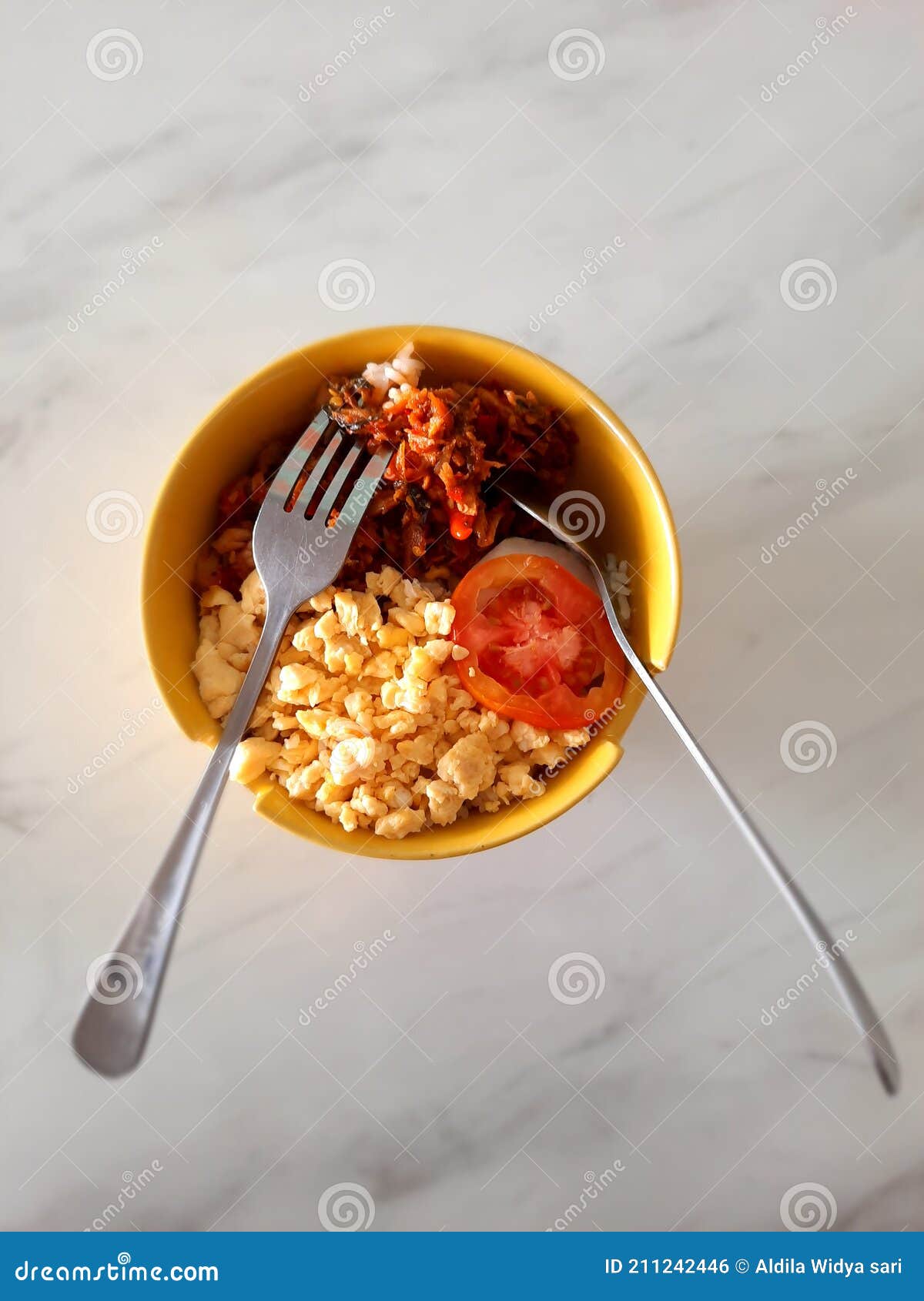 Lunch with Fish Rice in Bowl Stock Photo - Image of foodlover, fish ...