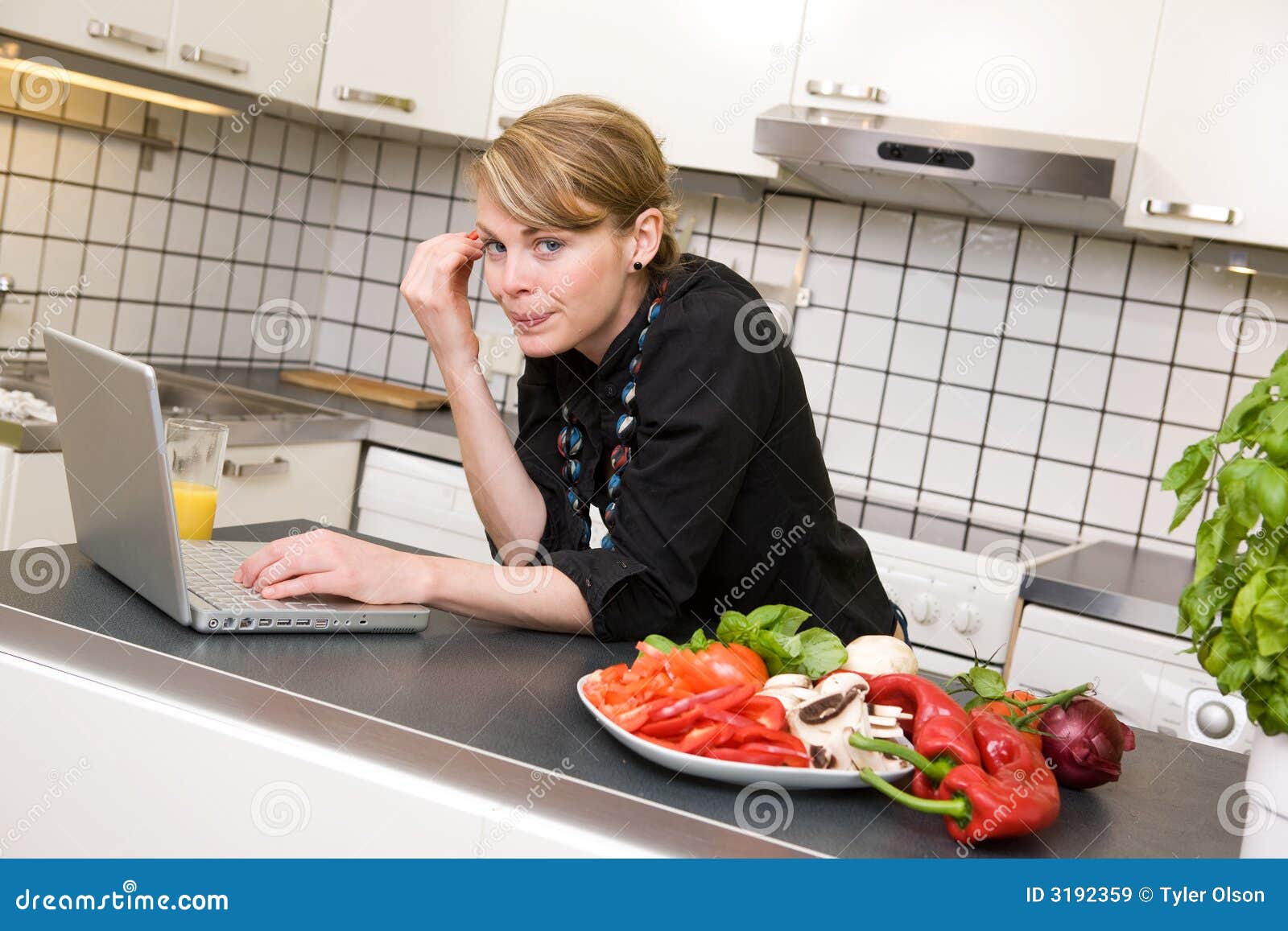 Lunch in Kitchen with Laptop Stock Image - Image of pretty, snack: 3192359