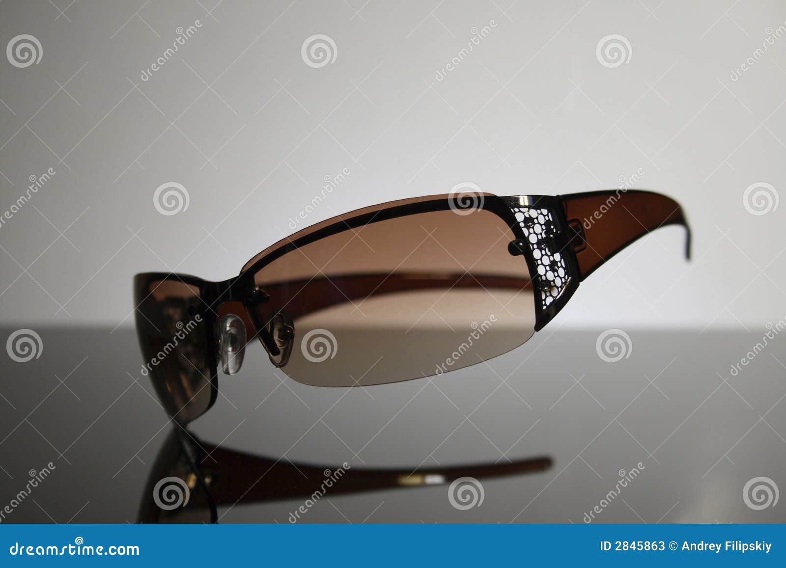 Lunettes image stock. Image du oculaires, loin, médical - 2845863