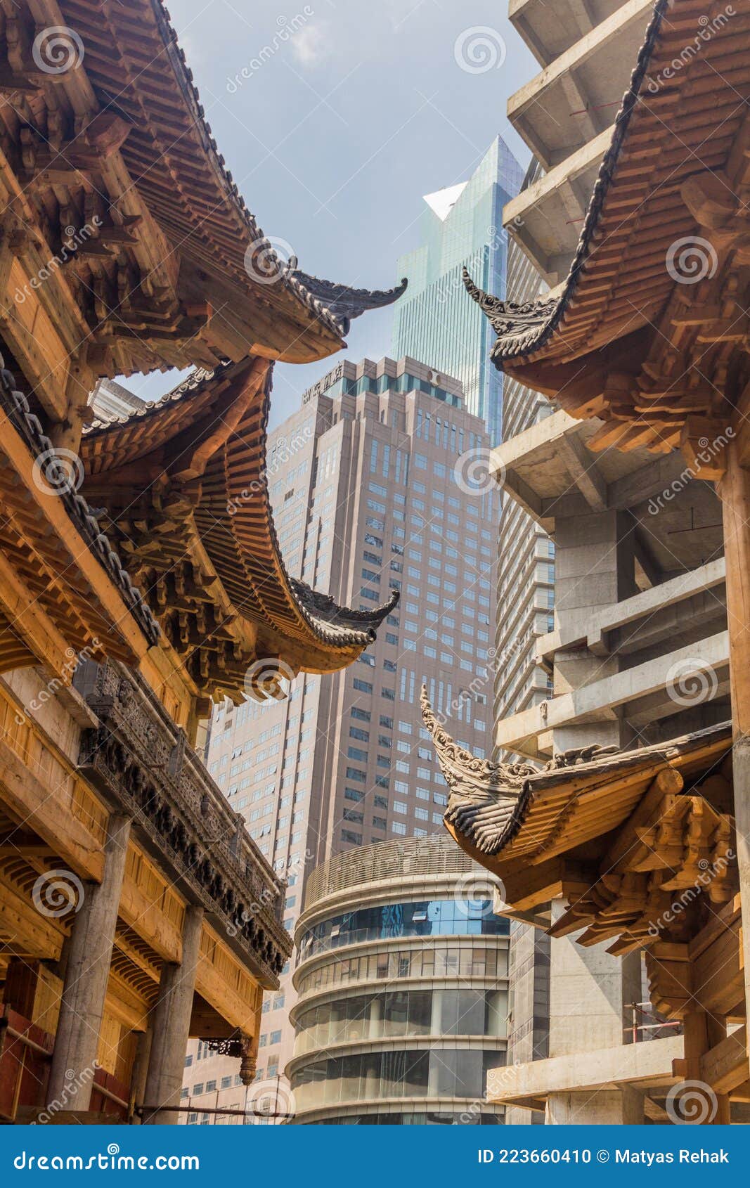Luohan Temple in Chongqing, Chi Editorial Image - Image of oriental ...