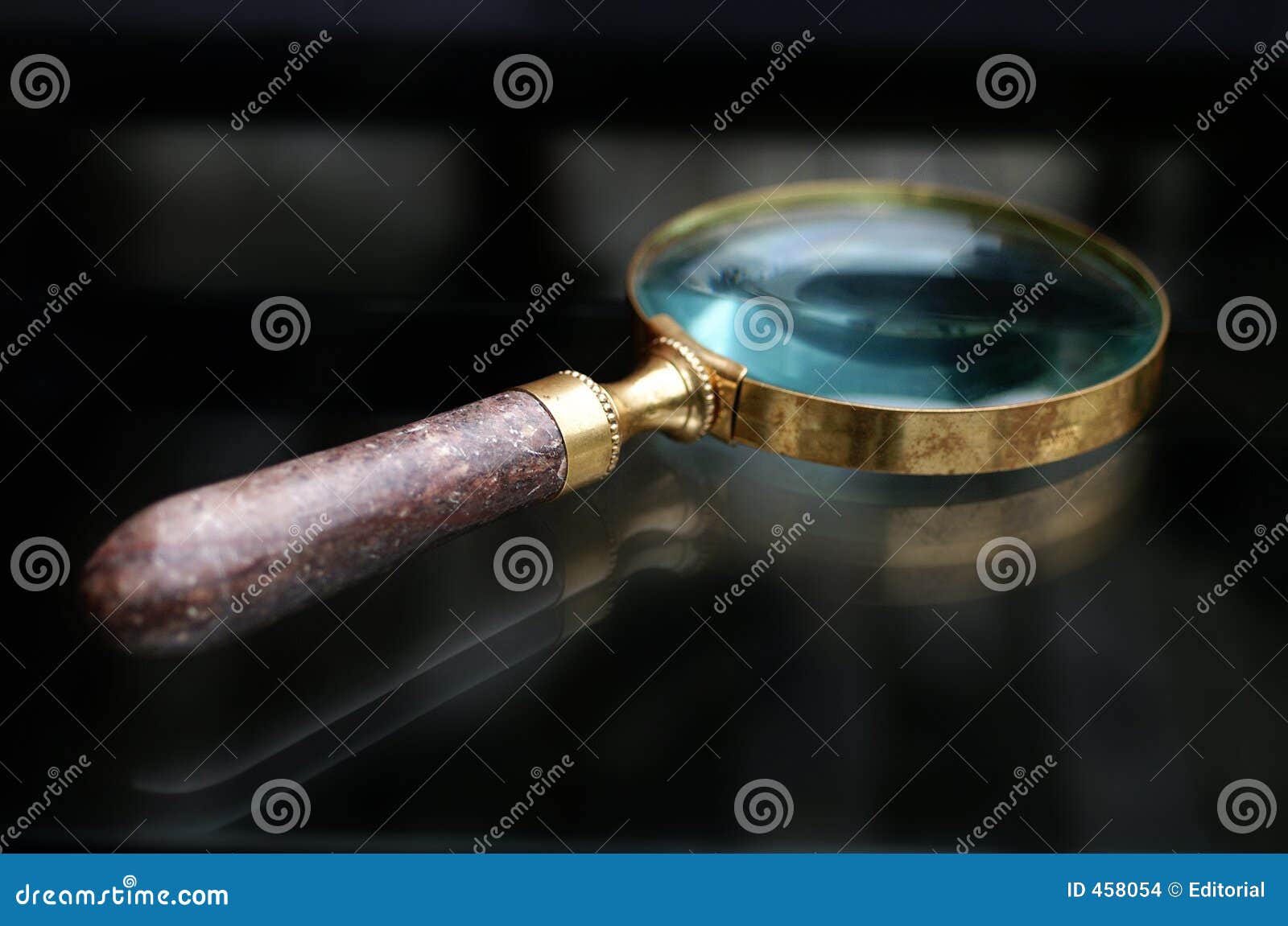 Lupa antiga foto de stock. Imagem de vintage, horizontal - 458054