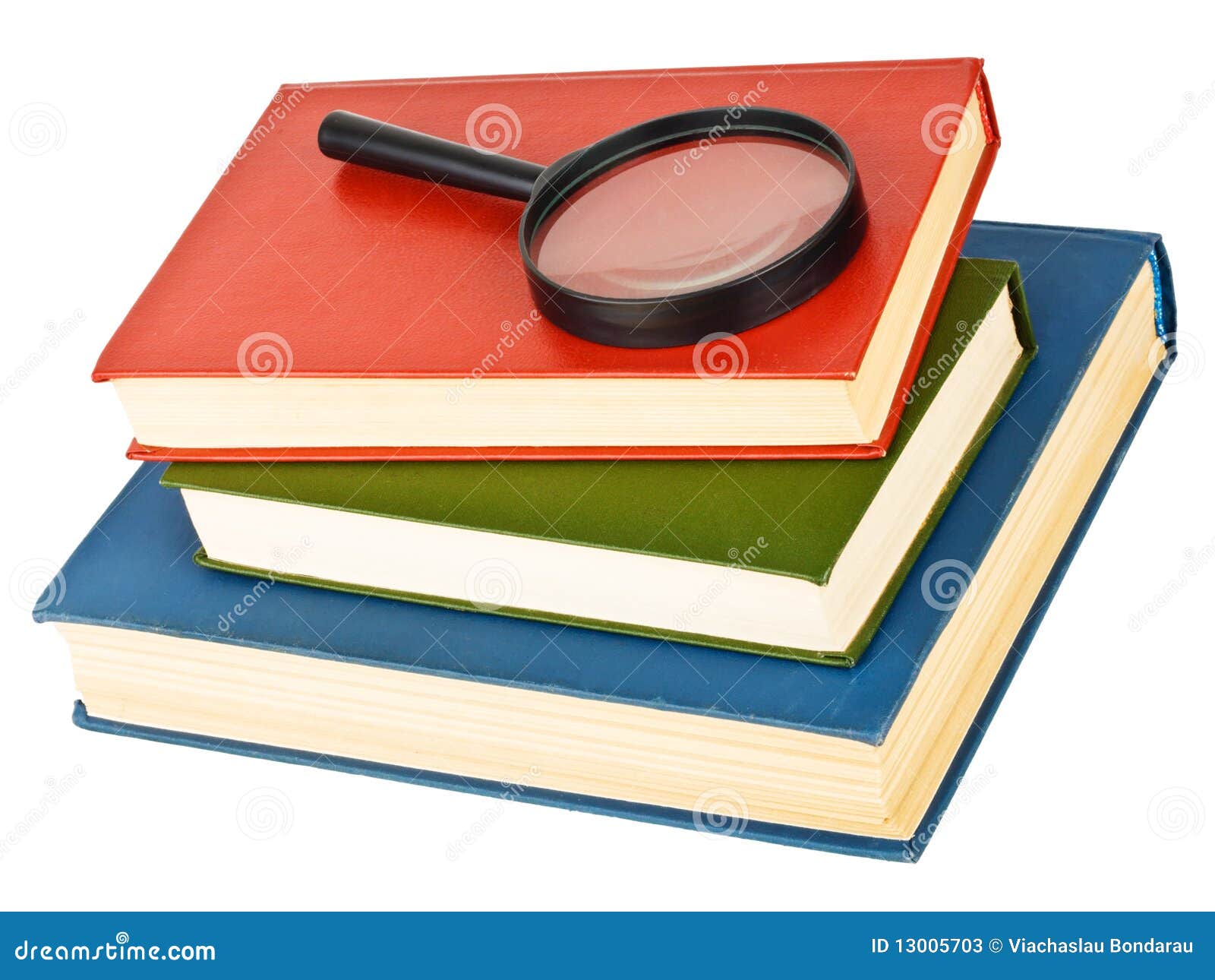 Lupa En Una Pila De Libros Fotos de archivo - Imagen: 13005703