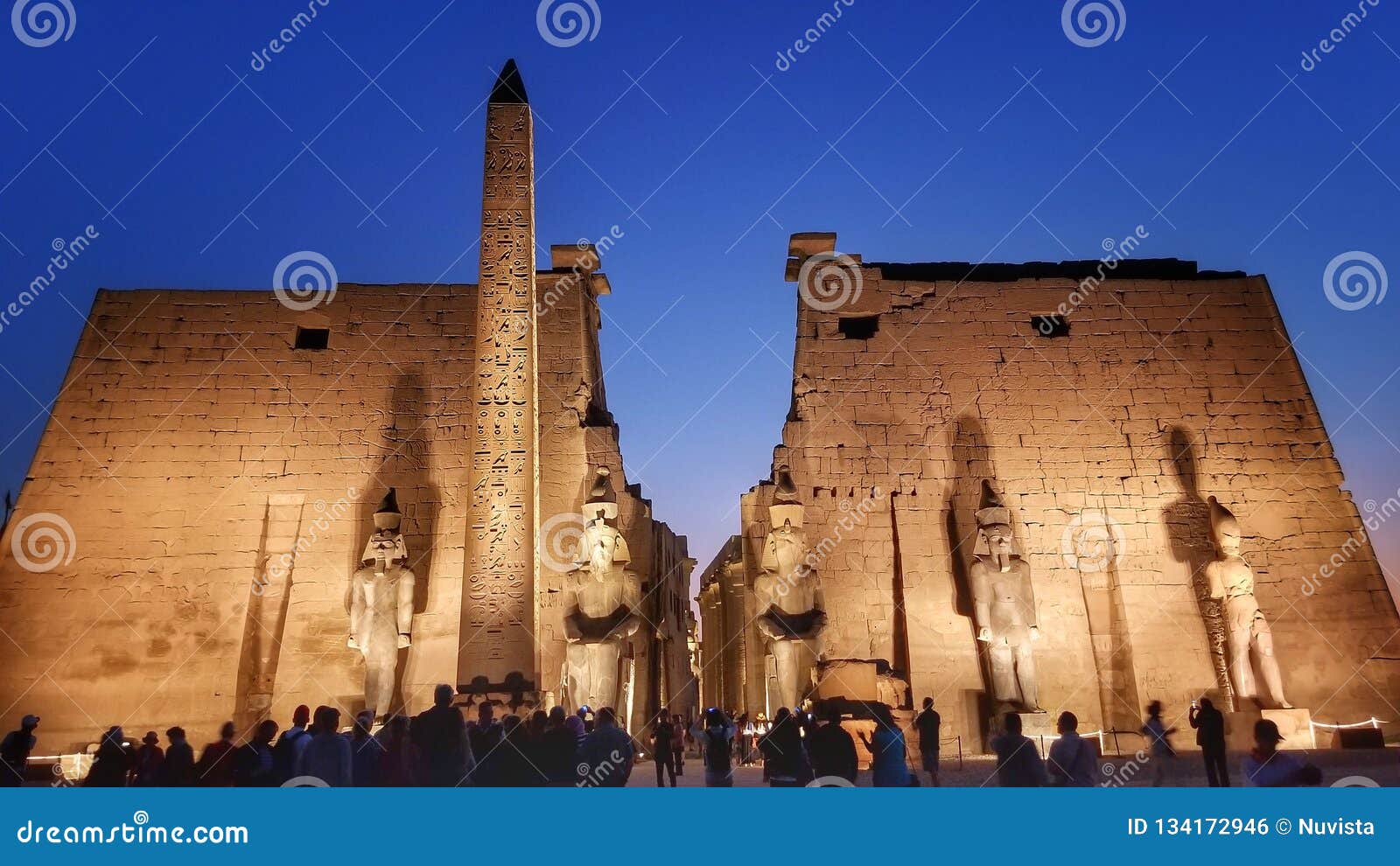 Luxor Temple at night editorial photo. Image of night - 134172946