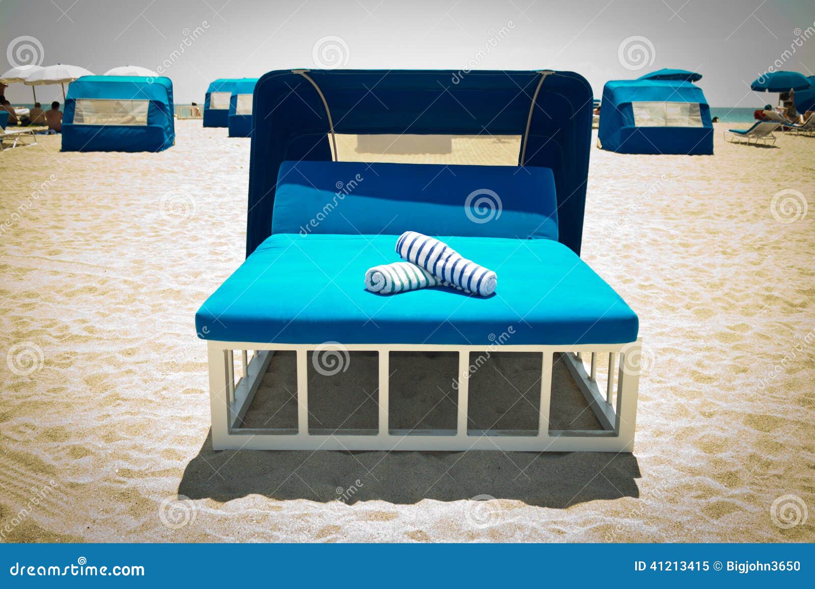 Luxurious Beach Bed with Canopy on a Sandy Beach Stock Image - Image of ...