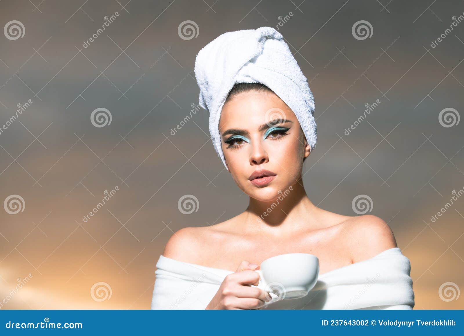 Luxurious Beautiful Naked Girl Attractive Woman Holding A Cup With