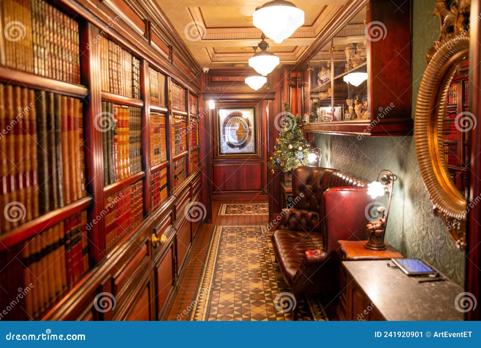 Luxurious Interior of Traditional English Restaurant Stock Image ...