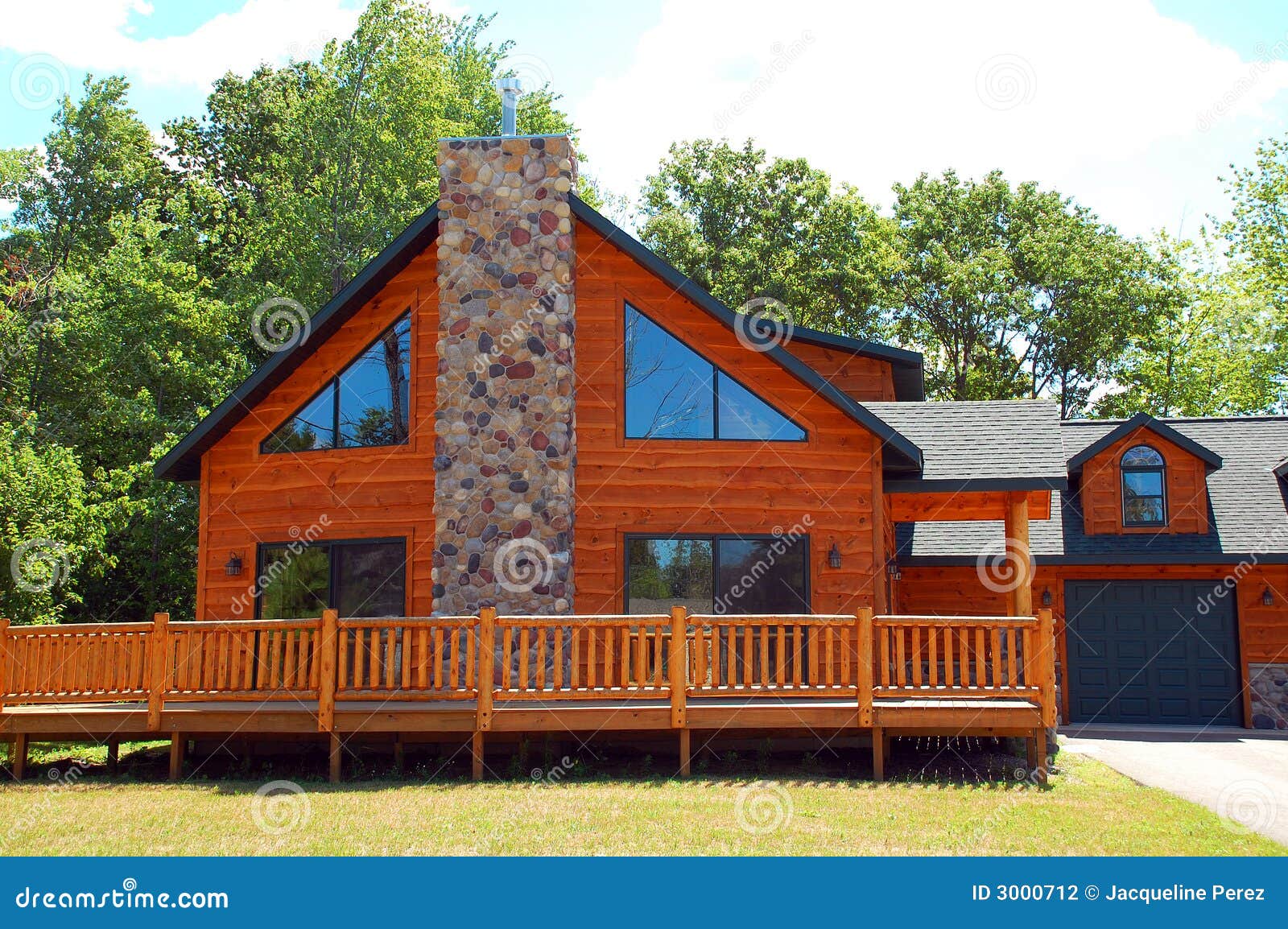 Luxurious log cabin stock photo. Image of wooden, rural - 3000712