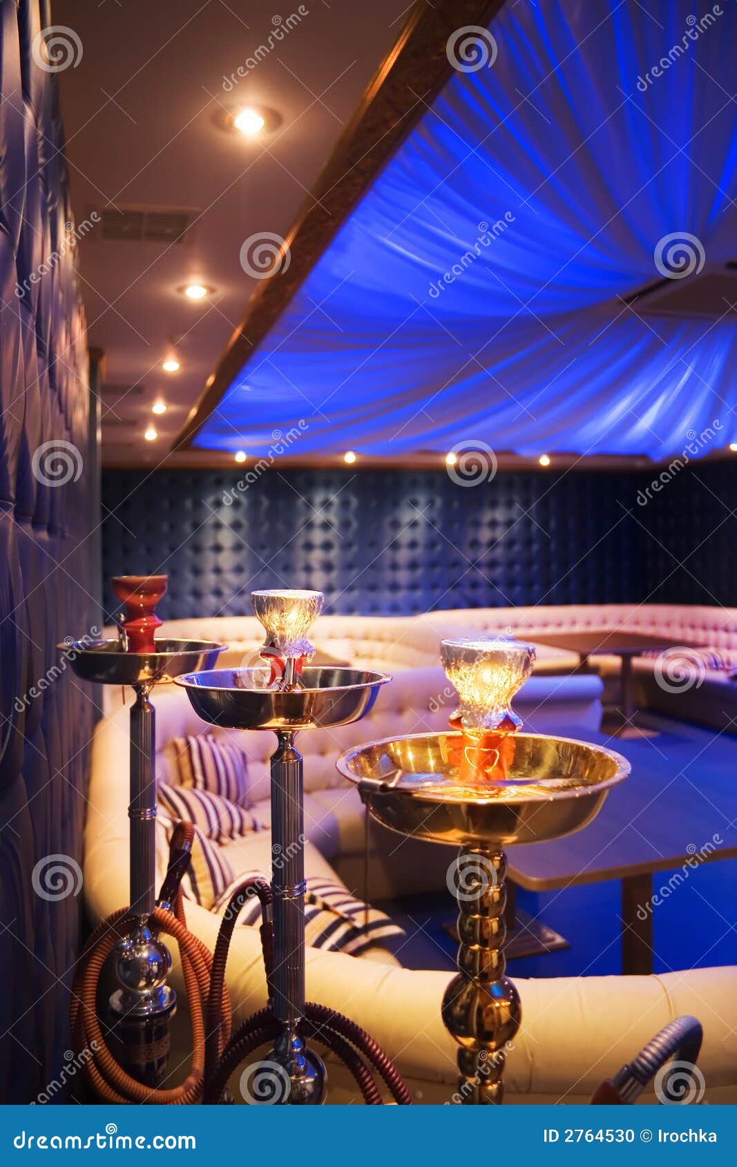 Luxurious Lounge Bar stock photo. Image of indoor, restaurant - 2764530