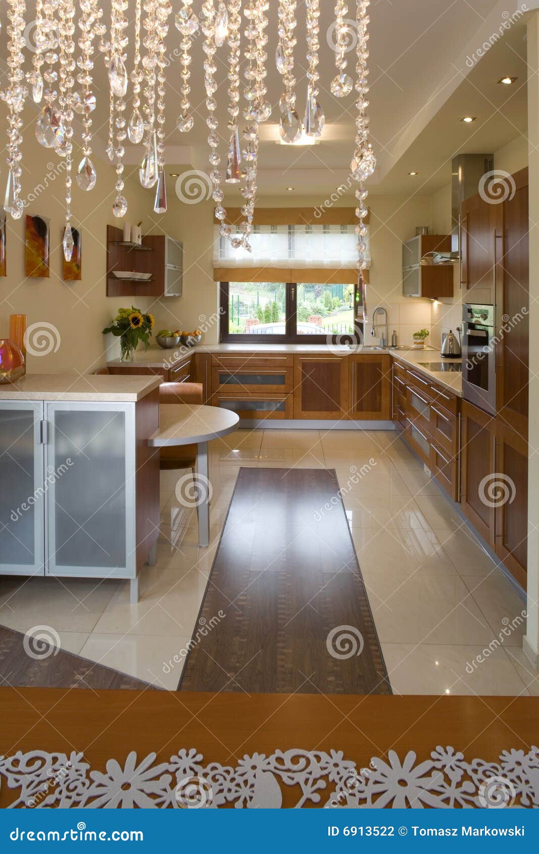 Luxurious modern kitchen stock photo. Image of house, stylish - 6913522
