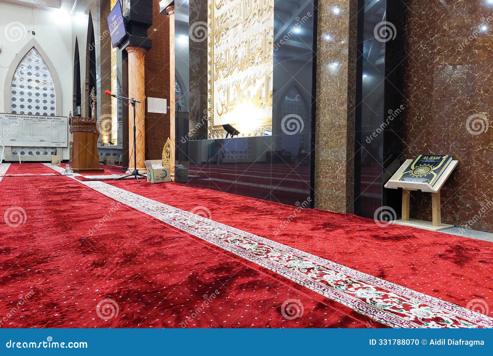 Luxurious Mosque Interior with Red Carpet Editorial Image - Image of ...