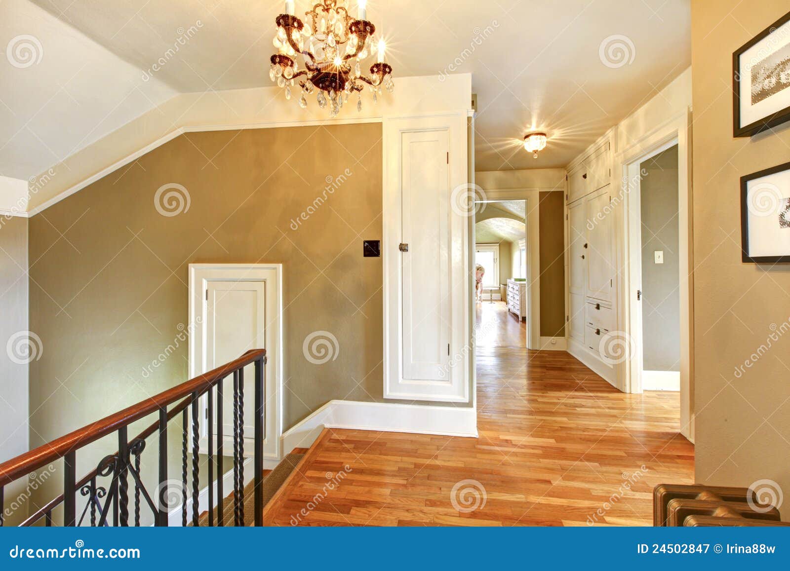 Luxury Antique Home Hallway Stock Image - Image of furnished, clean ...