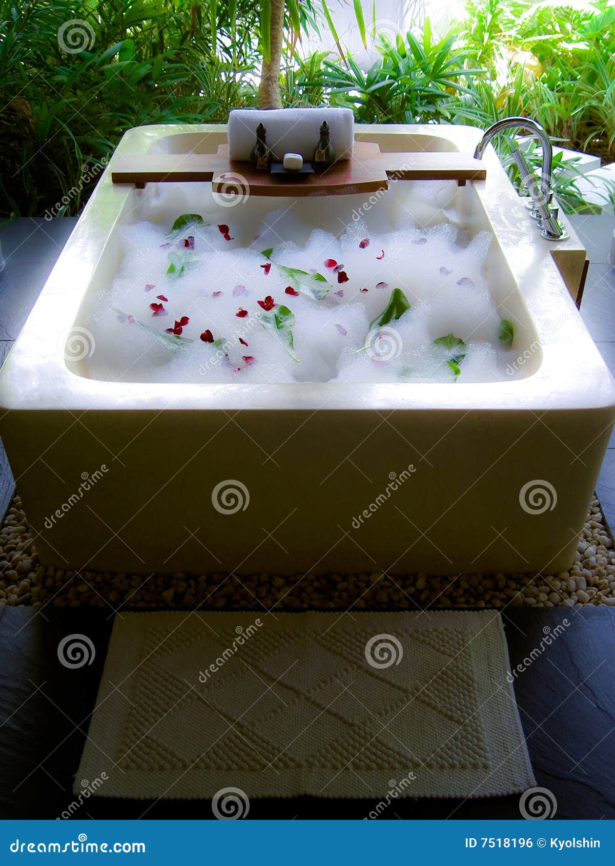 Luxury bath with foam stock photo. Image of foam, green - 7518196