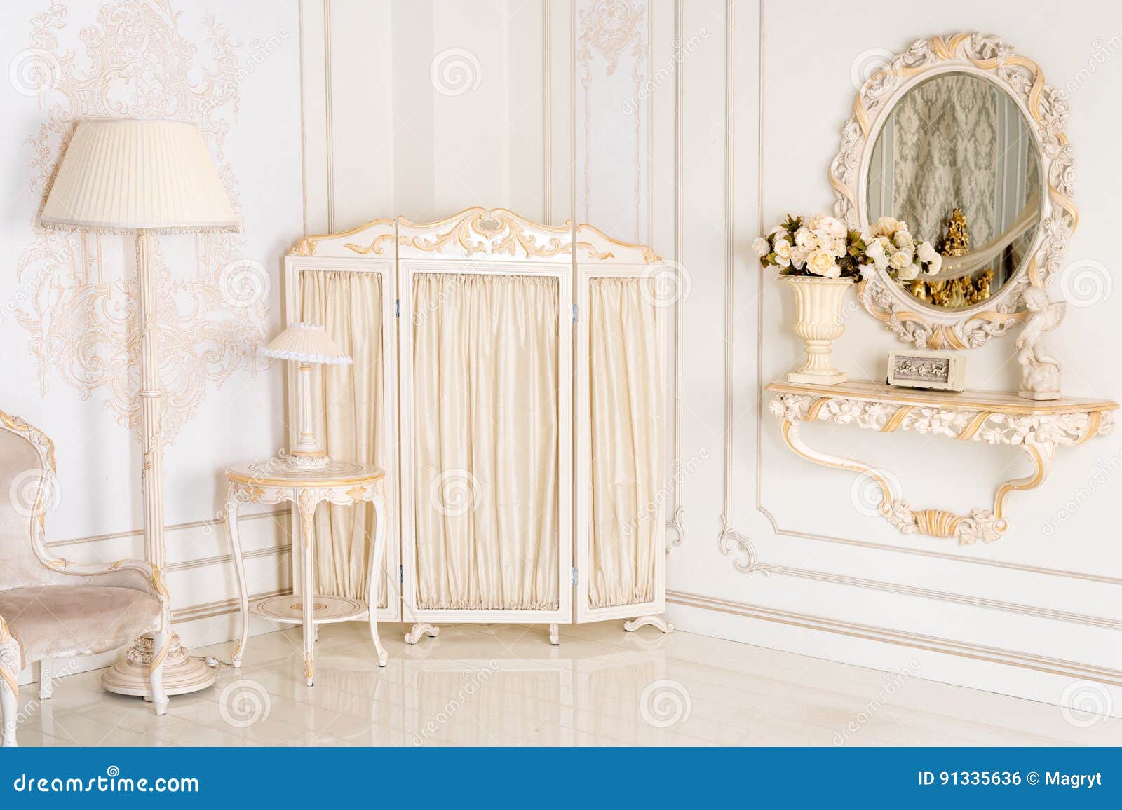 Luxury Bedroom in Light Colors with Mirror and Folding Screen. Elegant ...