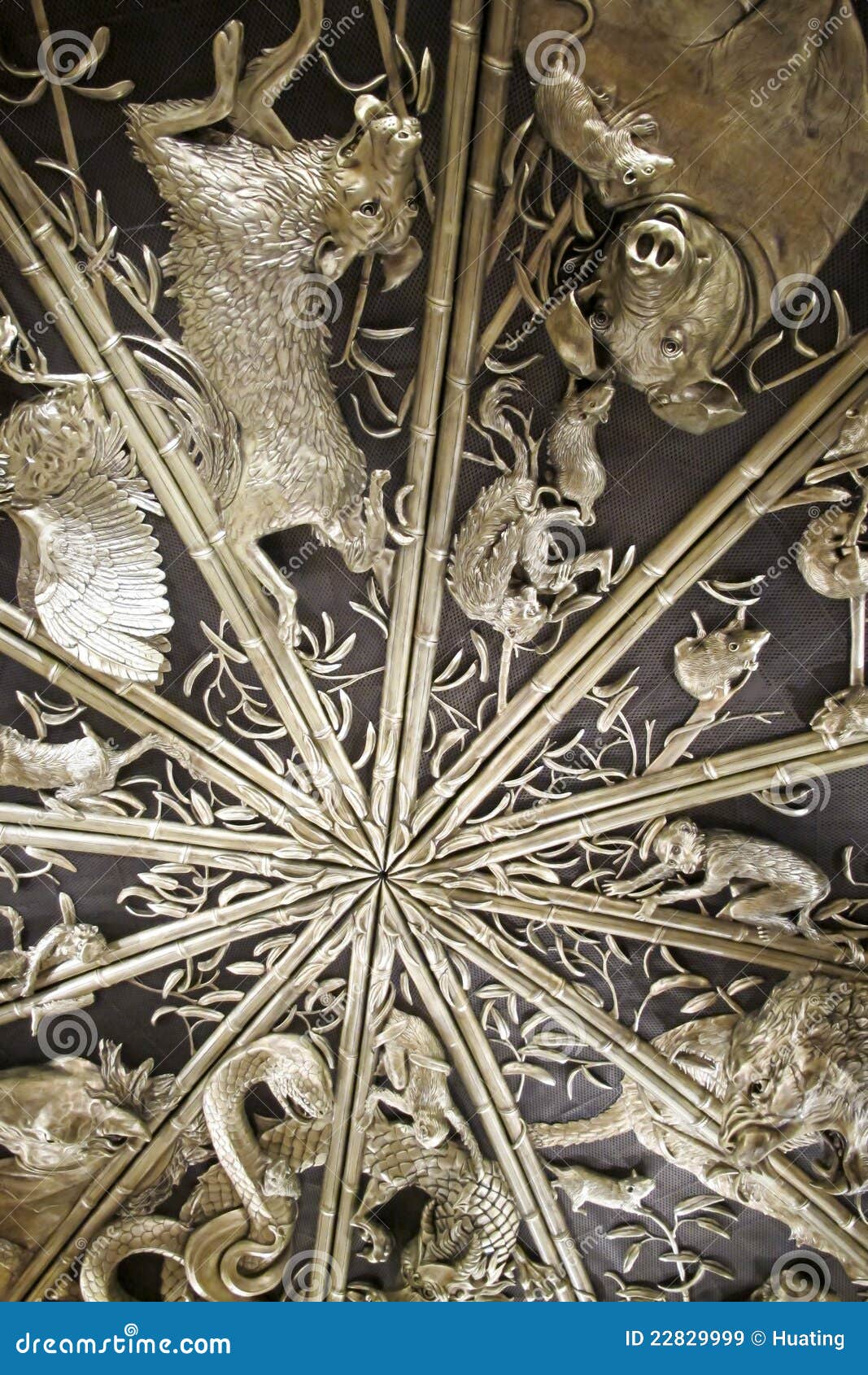 Luxury ceilings stock image. Image of dragon, yellow - 22829999