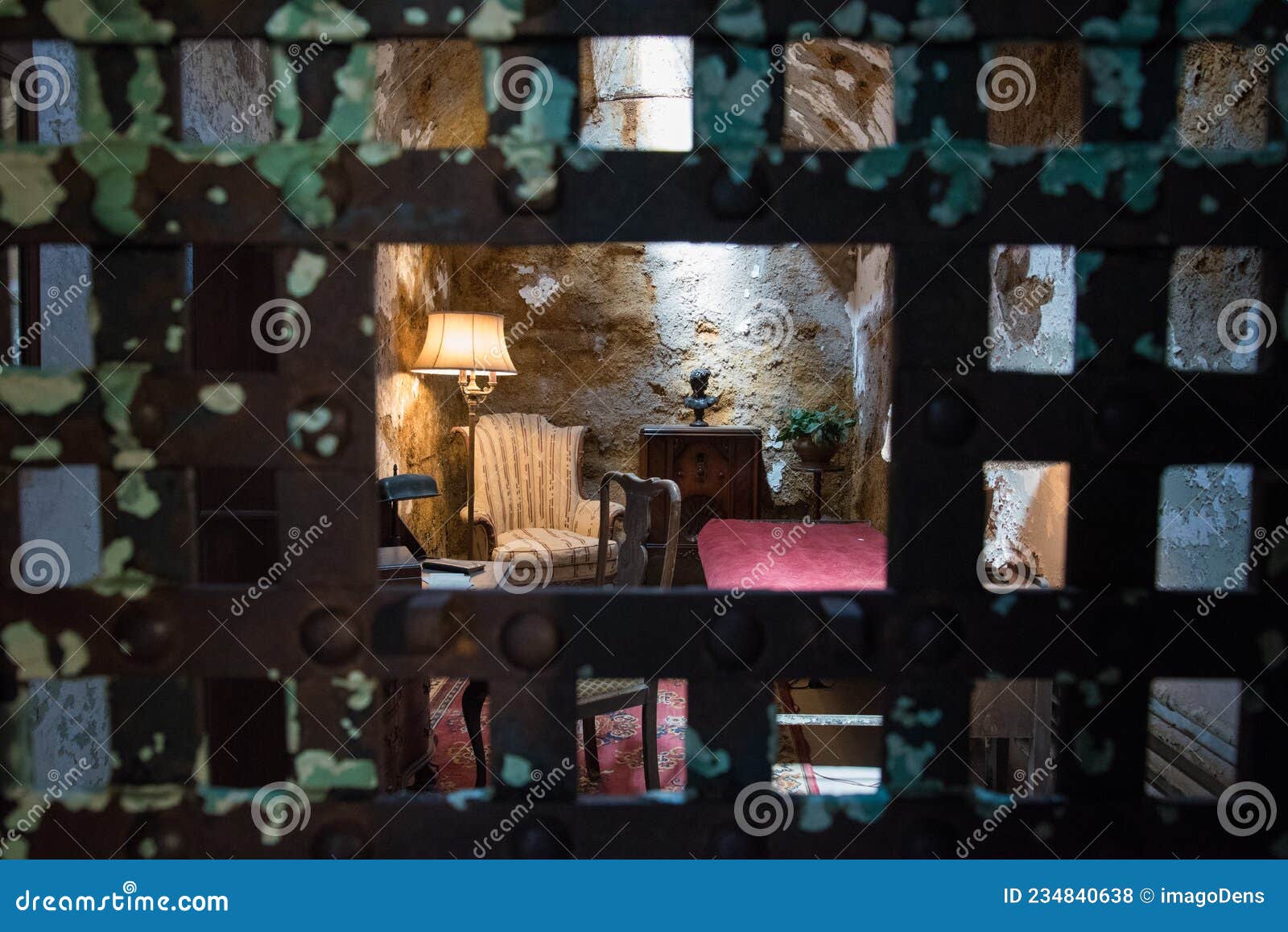 Luxury Cell of Inmate Al Capone in Eastern State Penitentiary Editorial ...