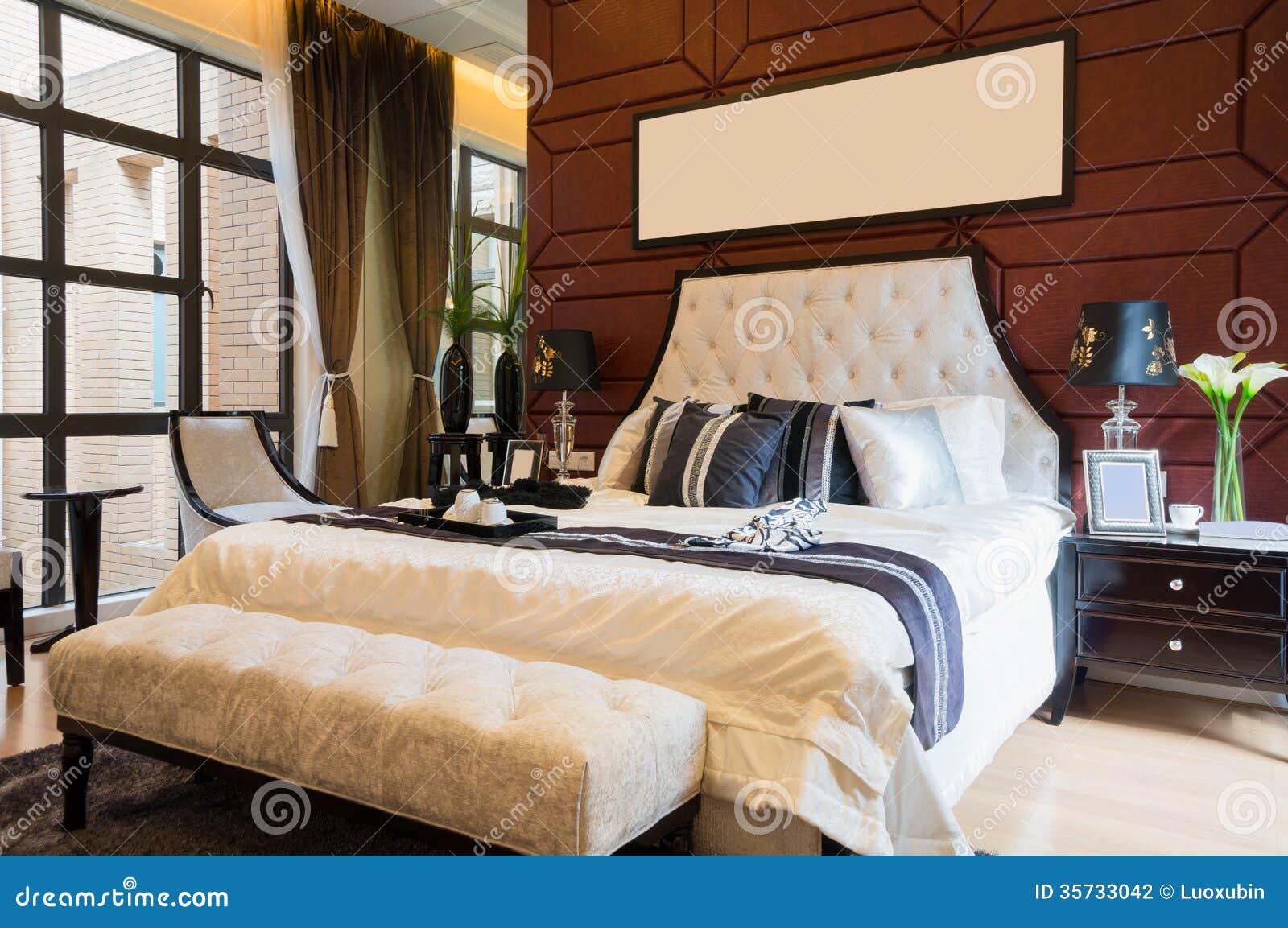 Luxury comfortable bedroom stock photo. Image of mirror - 35733042