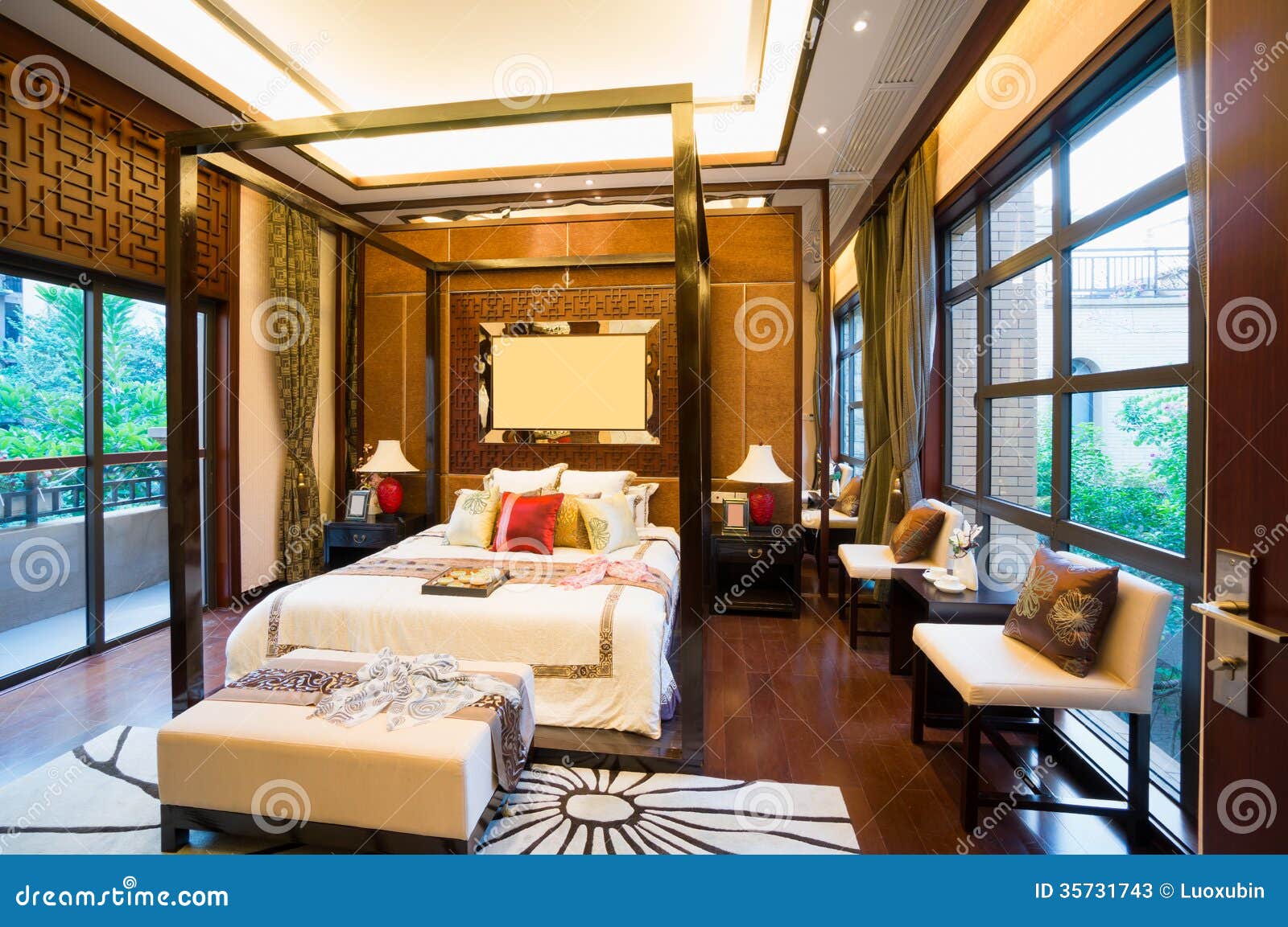 Luxury comfortable bedroom stock image. Image of decor - 35731743