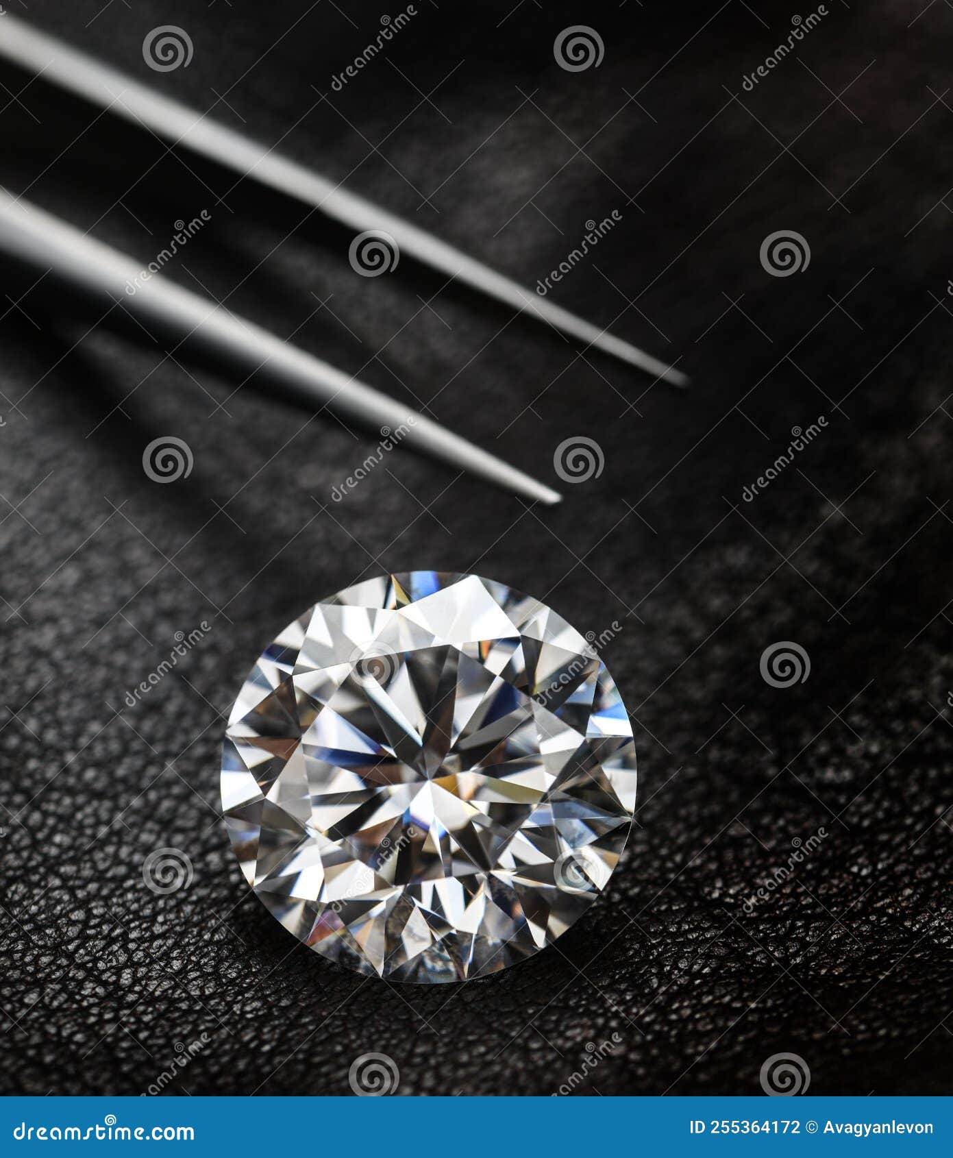 Diamond on the Black Background Stock Photo - Image of gift, gemstone ...