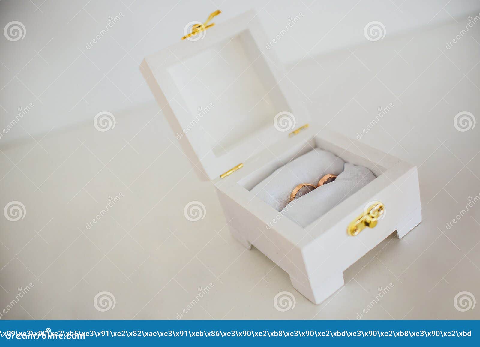 Luxury Engagement Diamond Ring in Jewelry Gift Box. Stock Photo - Image ...