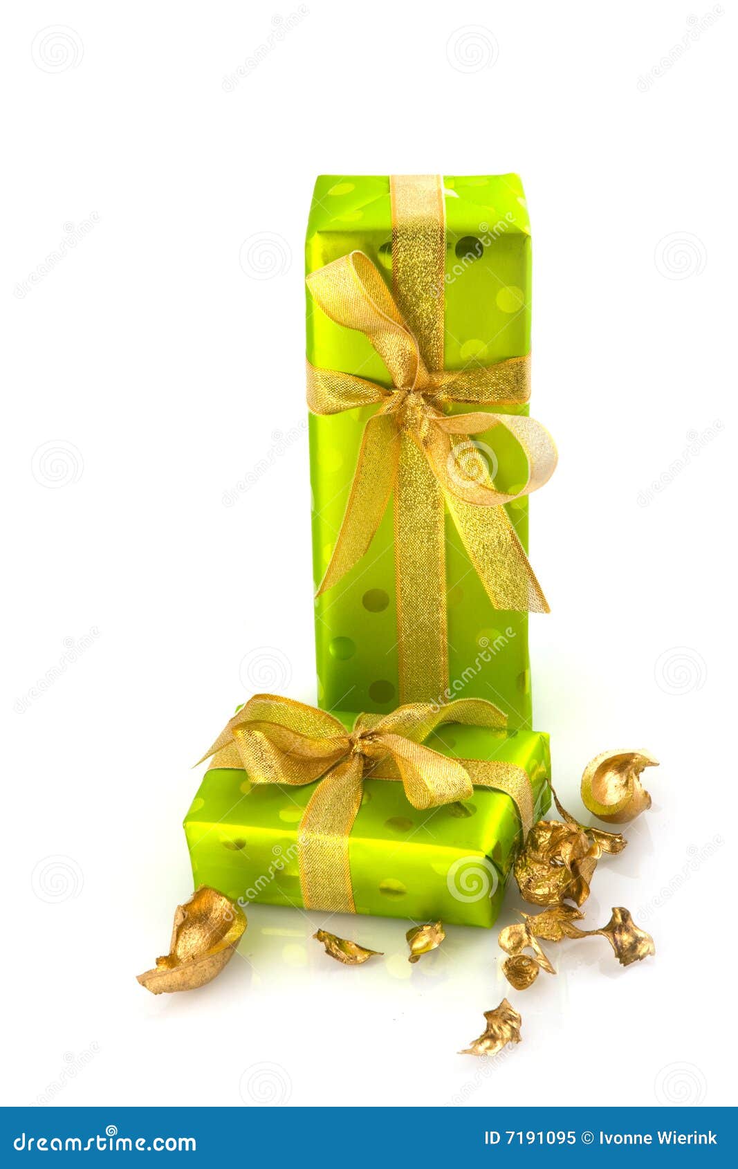 Luxury green presents stock image. Image of christmas - 7191095
