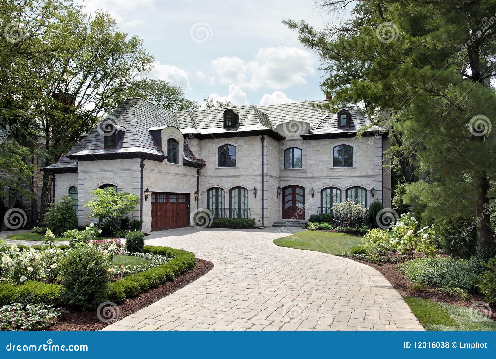Luxury Home with Circular Driveway Stock Photo - Image of driveway ...