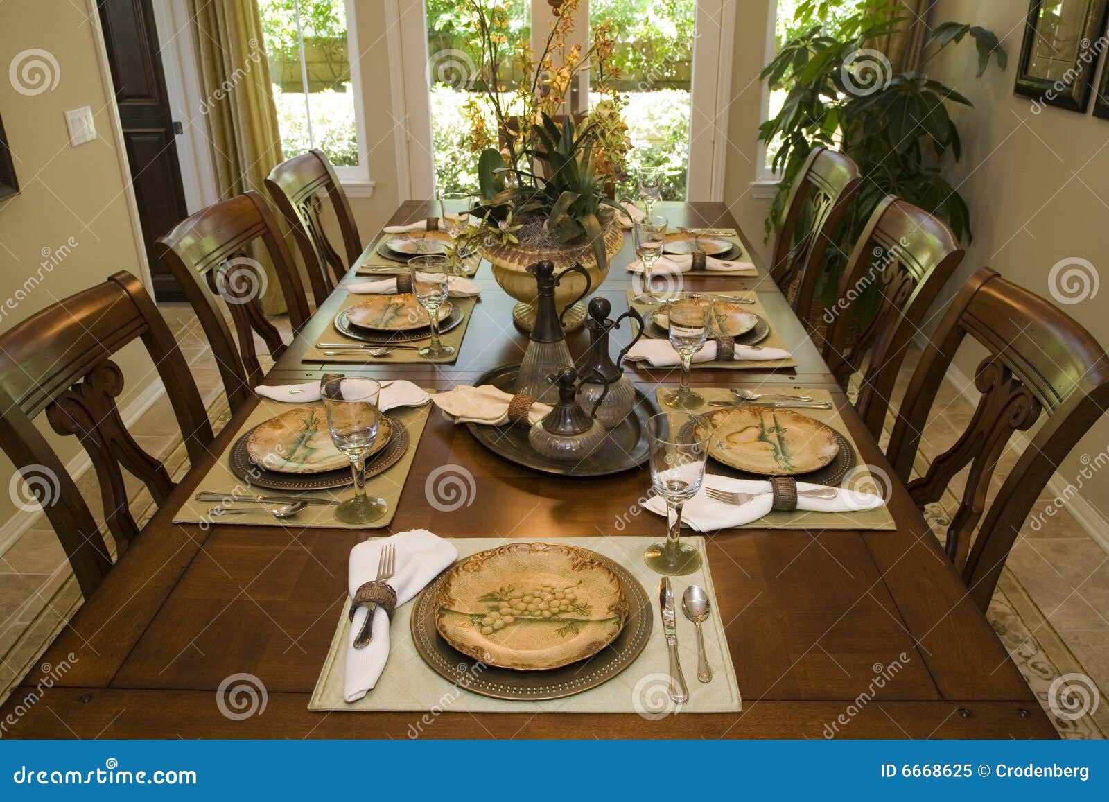 Luxury home dining table. stock image. Image of home, hardwood - 6668625