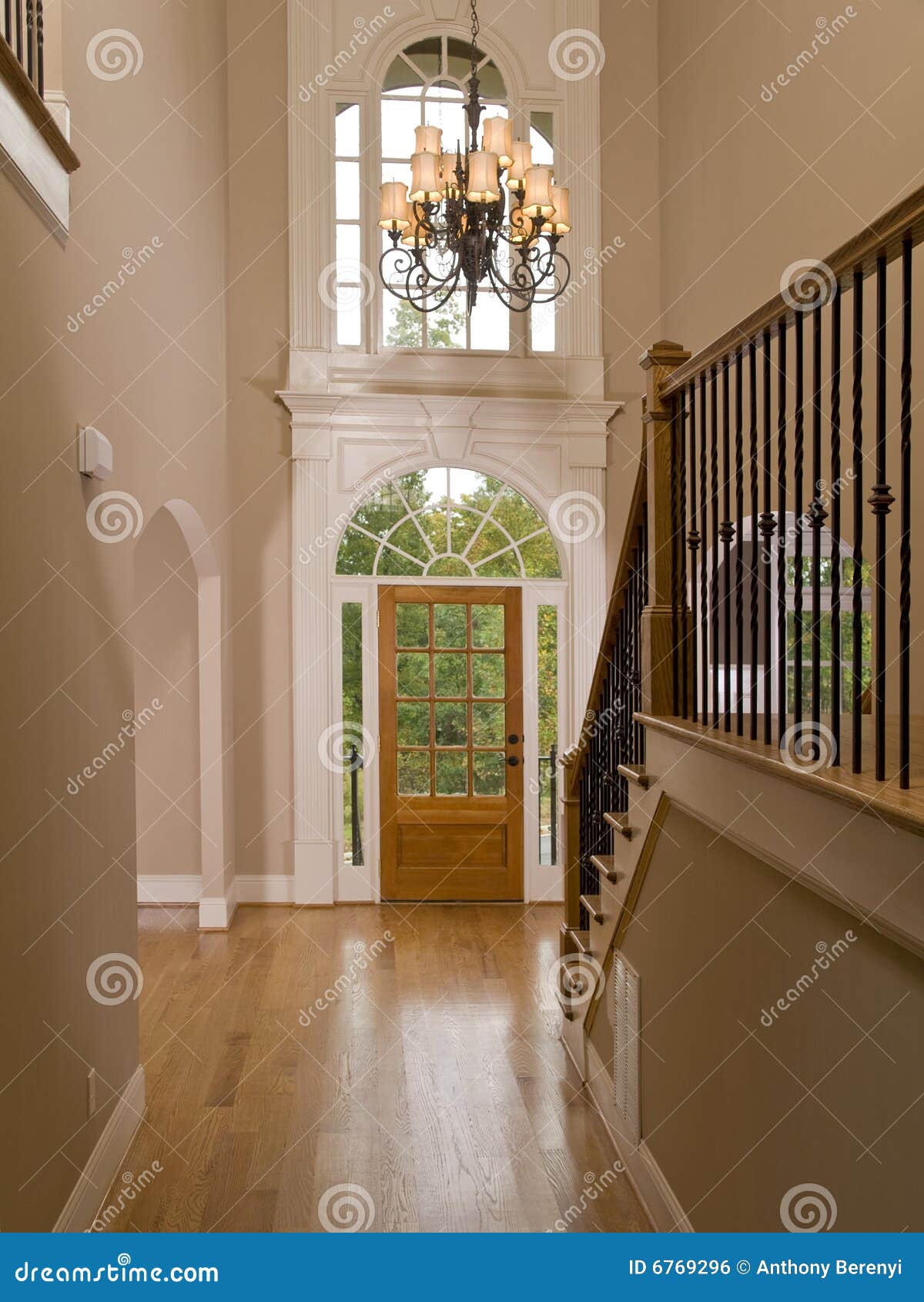 Luxury Home Entranceway Corridor Stock Photo - Image of hall, door: 6769296