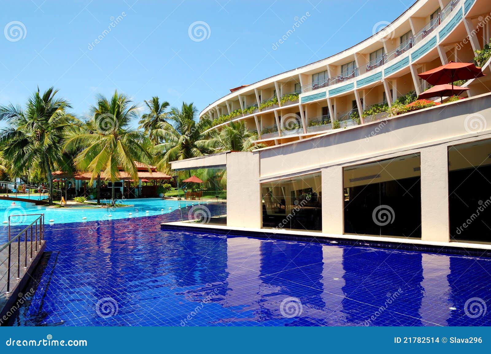 The Luxury Hotel with Swimming Pool Stock Photo - Image of hotel ...