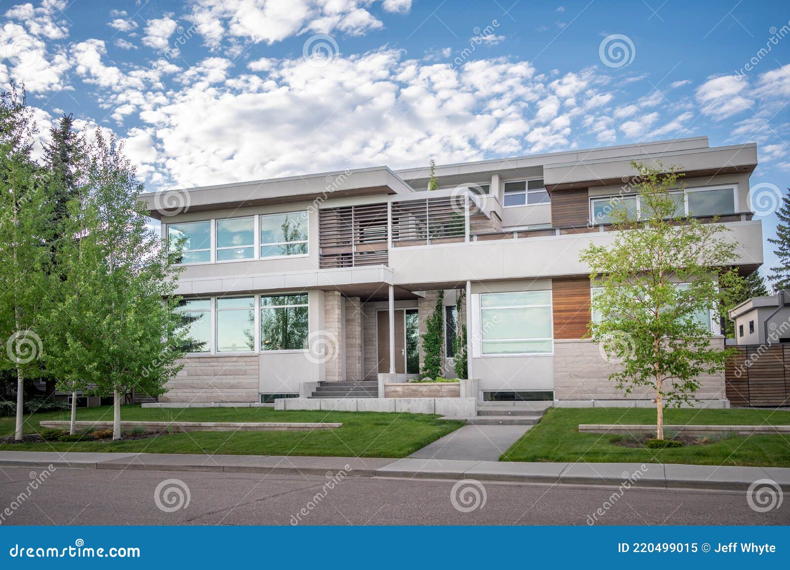 Luxury house in Calgary editorial image. Image of large - 220499015