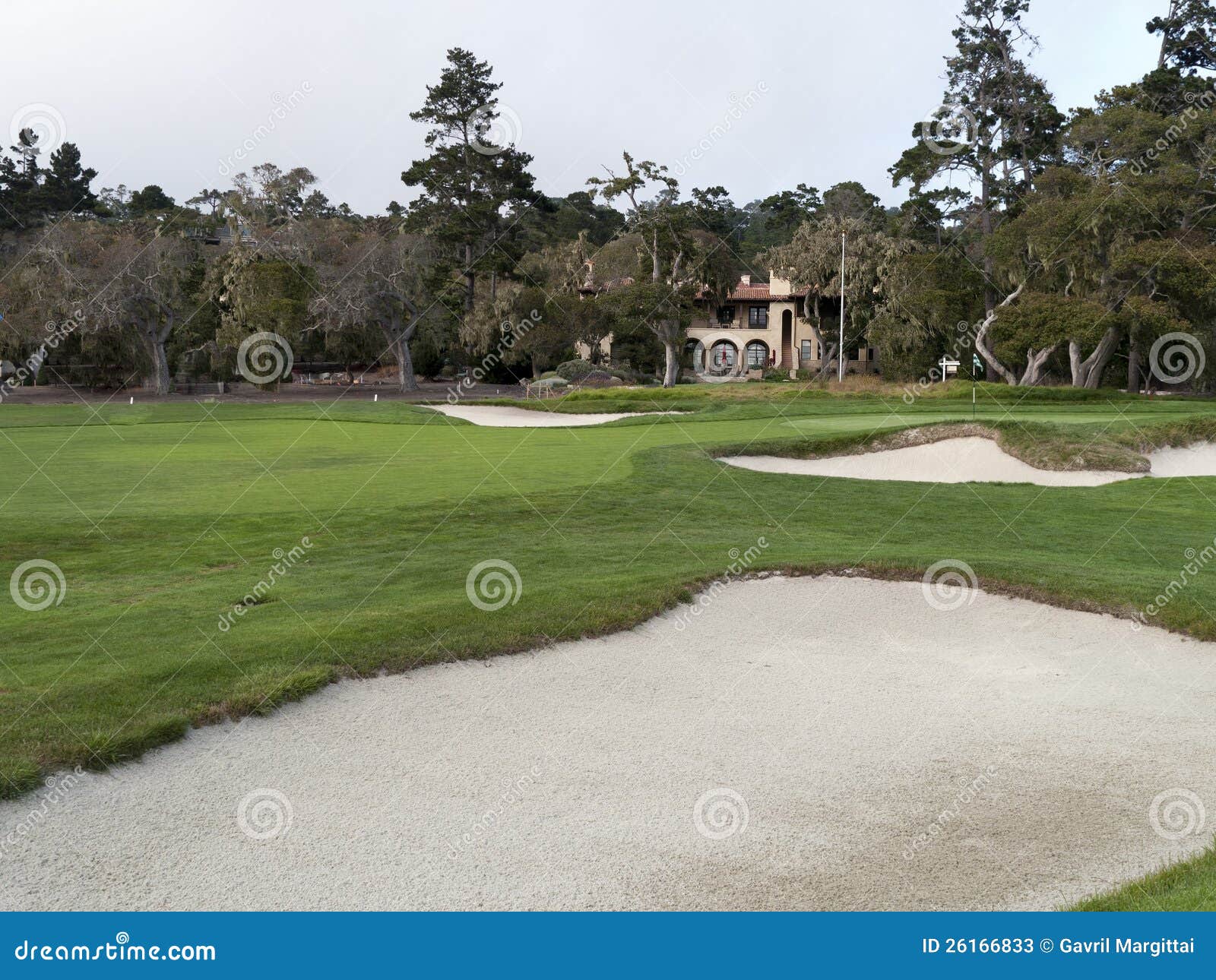 Luxury House at the Golf Course Stock Image - Image of golf, building ...