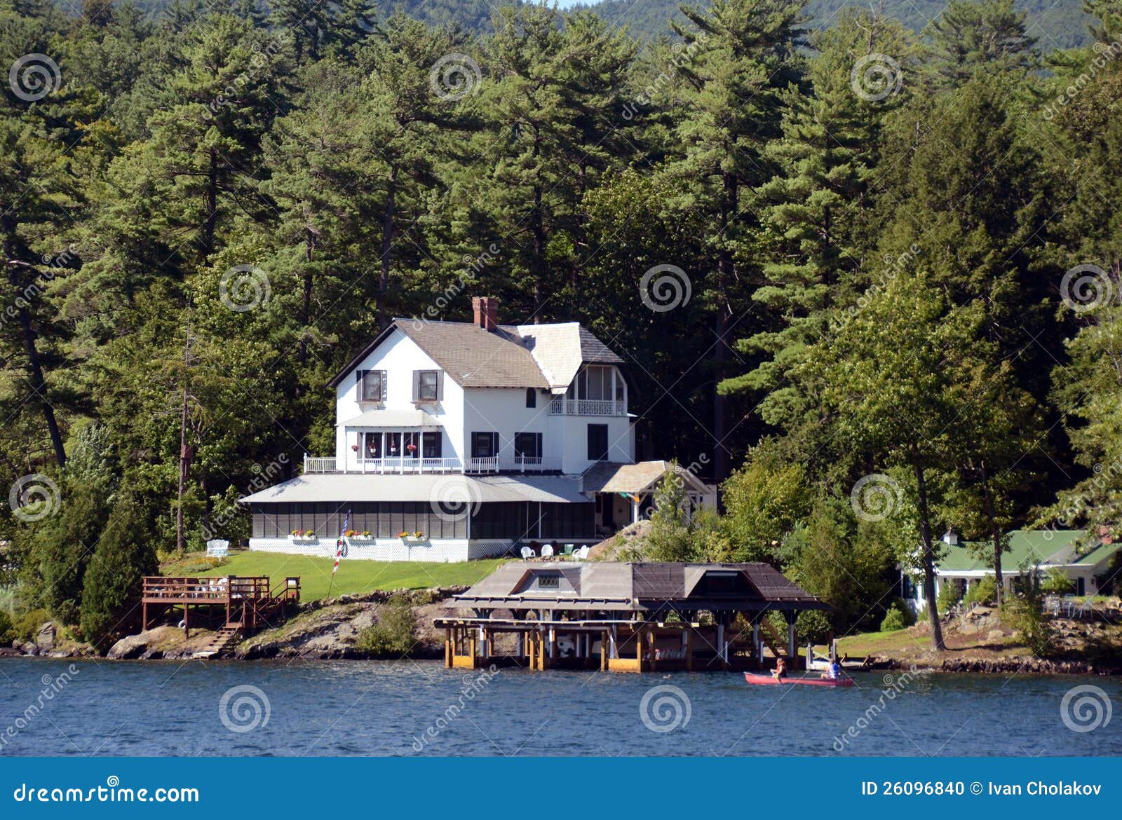 Luxury lakefront home stock photo. Image of water, lakefront - 26096840