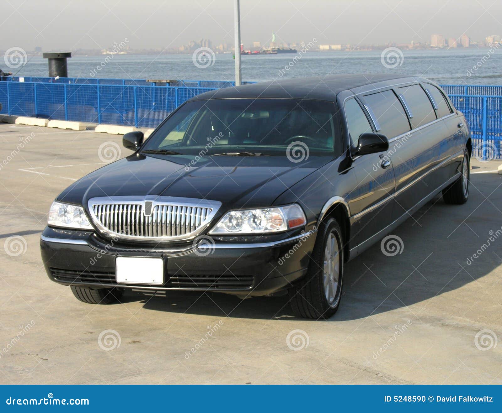 Luxury Lincoln Limo stock photo. Image of lamp, railing - 5248590